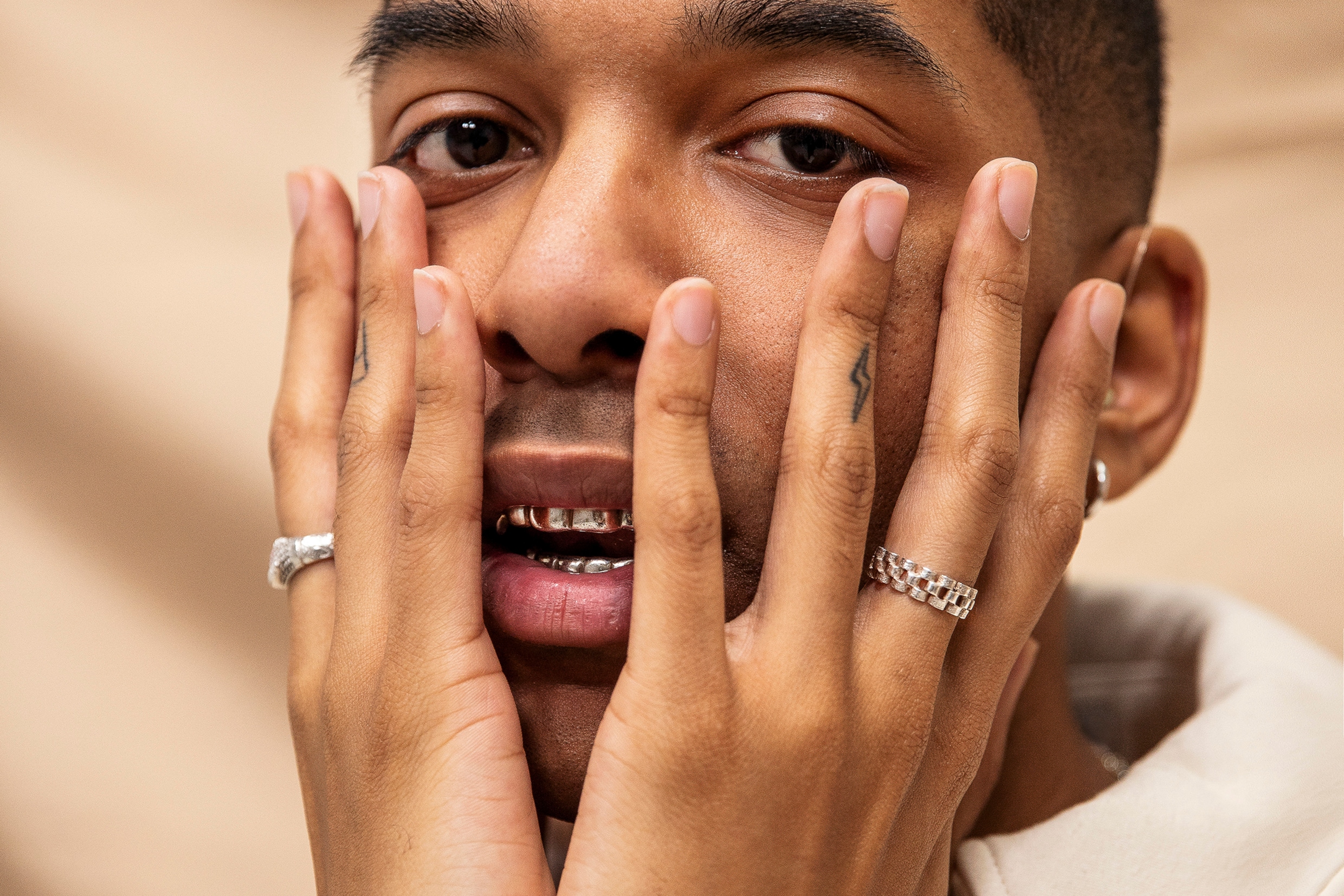 Rapper Sor mengt hiphop met klassiek: ‘Ik moest de componisten eren ...