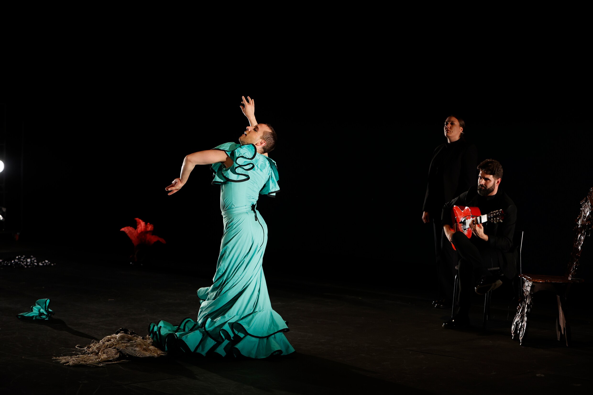 De Spaanse Manuel Liñán danst zoals flamencodanseres Steffa Wine vorige ...