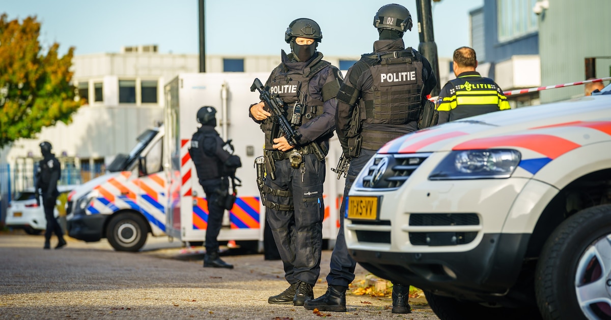 Arrestaties bij grote antiwitwasactie politie tegen drugshandel | Het Parool