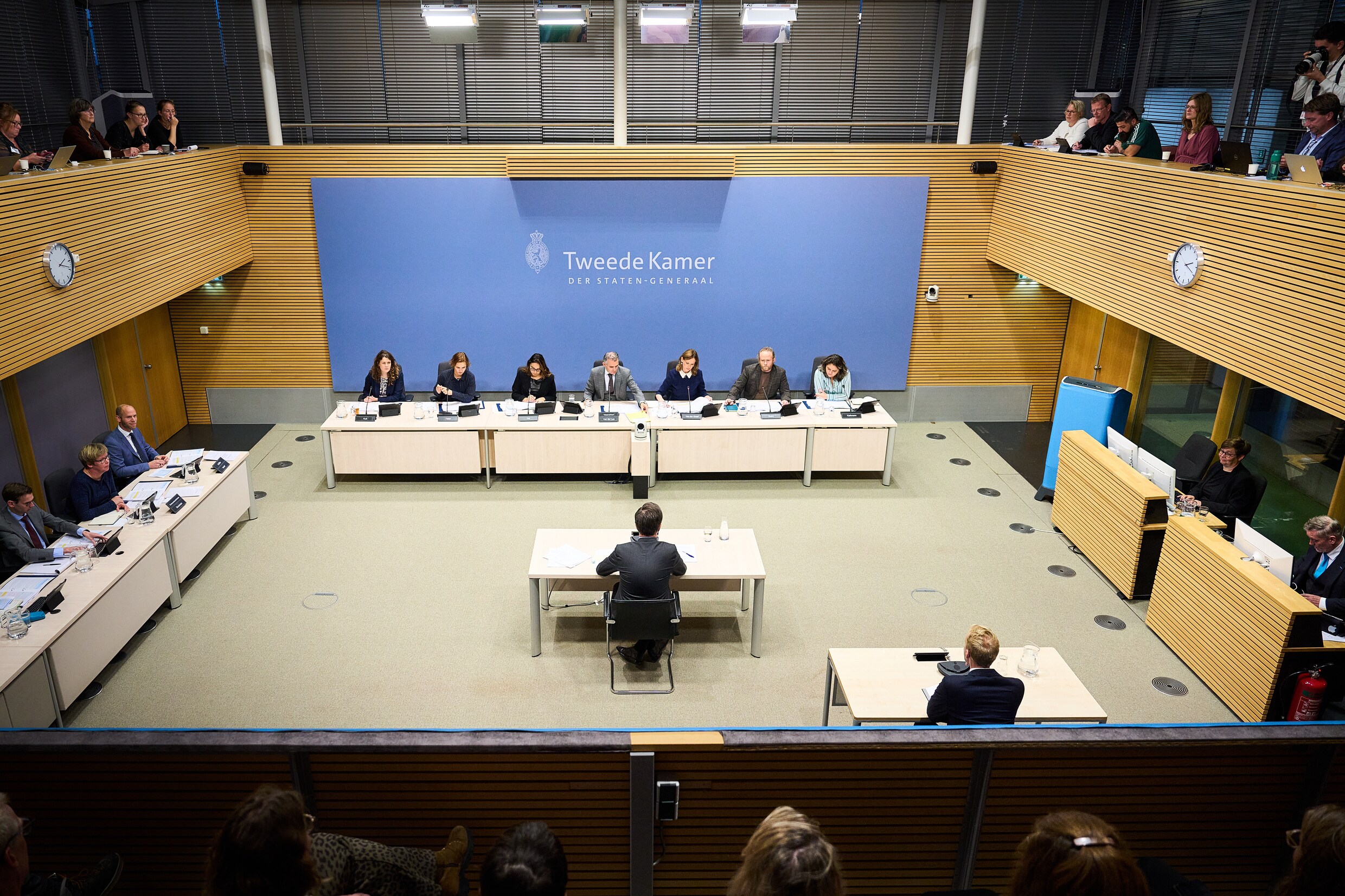 Enquêtecommissie kan gaan schrijven: overheid liet het op alle vlakken ...