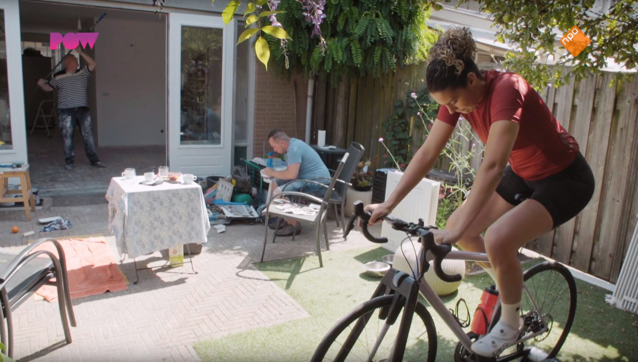 Iemand bij Powned had zitten slapen bij het bepalen van de uitzenddagen ...