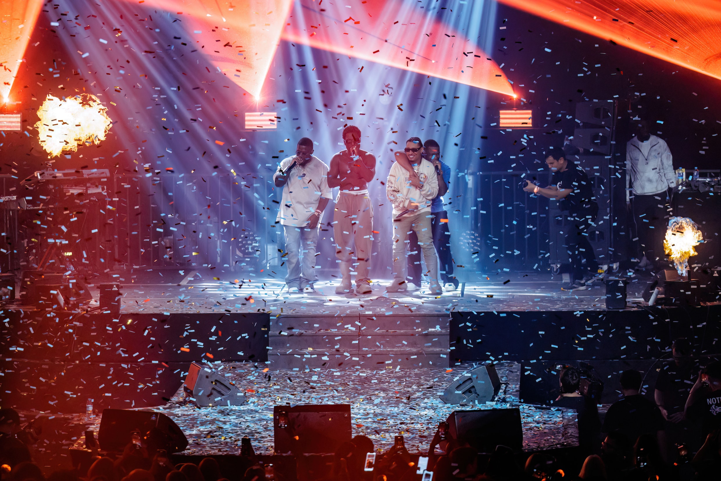 Recensie: Rapgroep SFB gaf in Afas Live een perfecte afscheidsshow ...