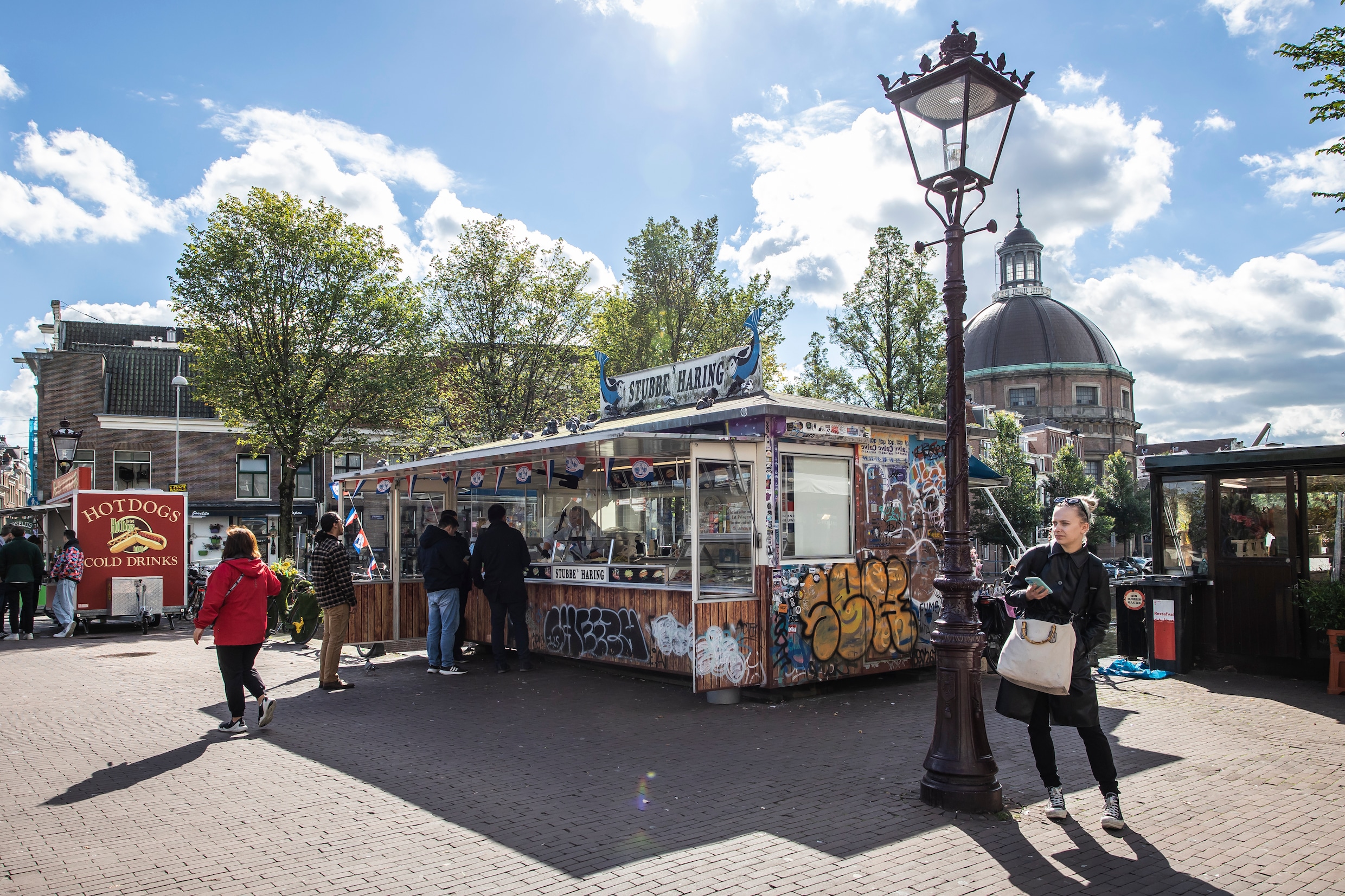 De rijke zuurcultuur van Amsterdam: ‘In Den Haag vinden ze haring met ...