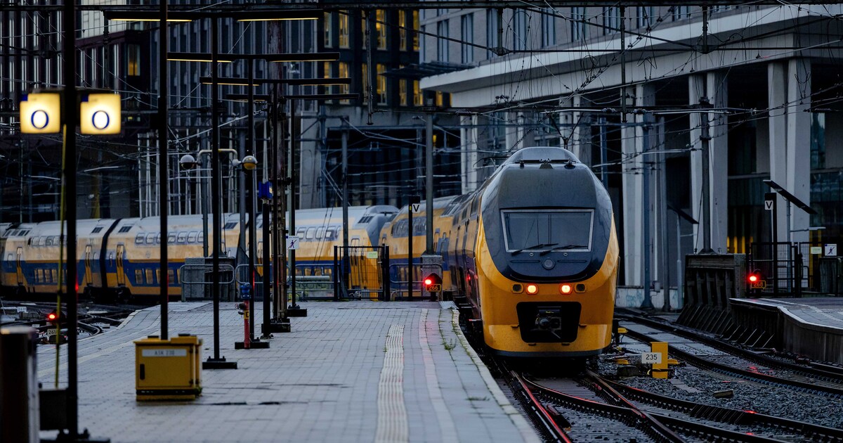 Storing informatieborden op NS-stations verholpen | Het Parool