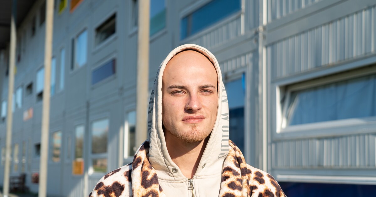 Slachtoffers van de brand in Riekerhaven: ‘Ik ben alles kwijt’ | Het Parool