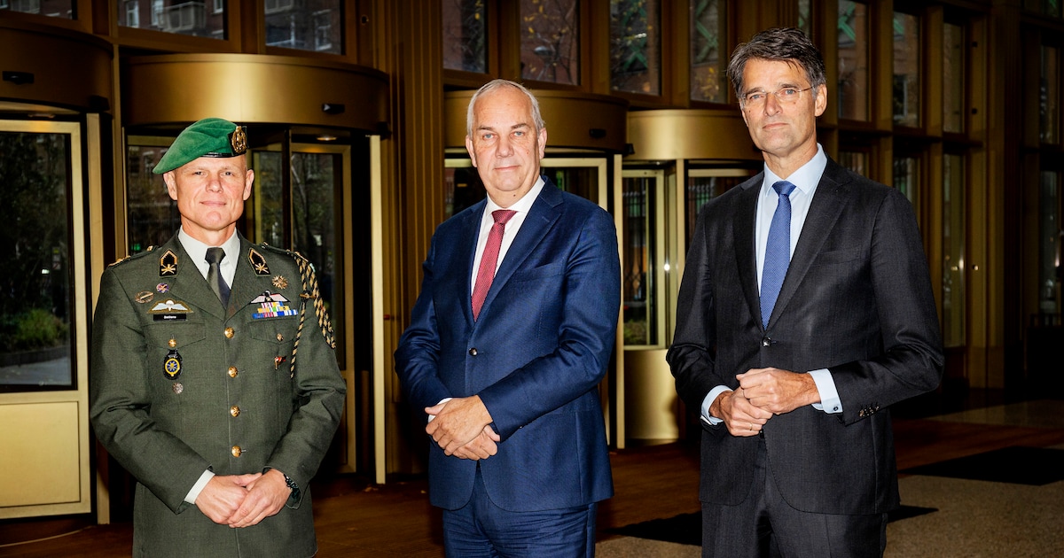 Top AIVD, MIVD en NCTV in eerste gezamenlijke interview: Nederland is ...