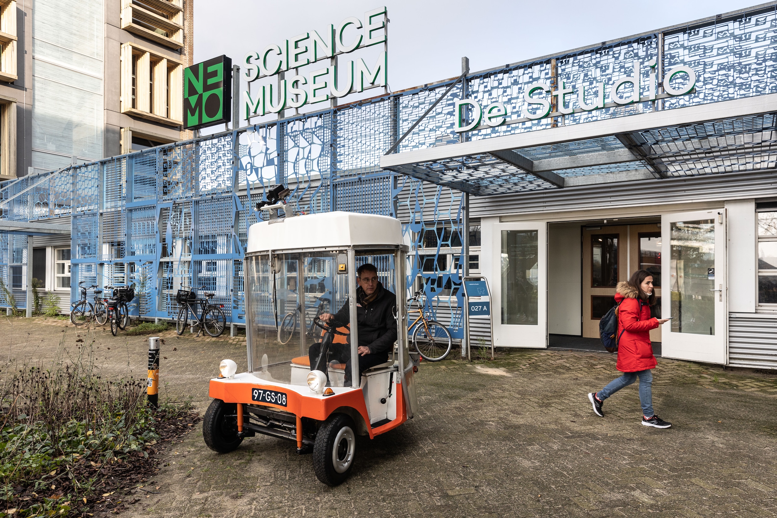 Deelvervoer avant la lettre: bij De Studio van Nemo is de witkar terug ...