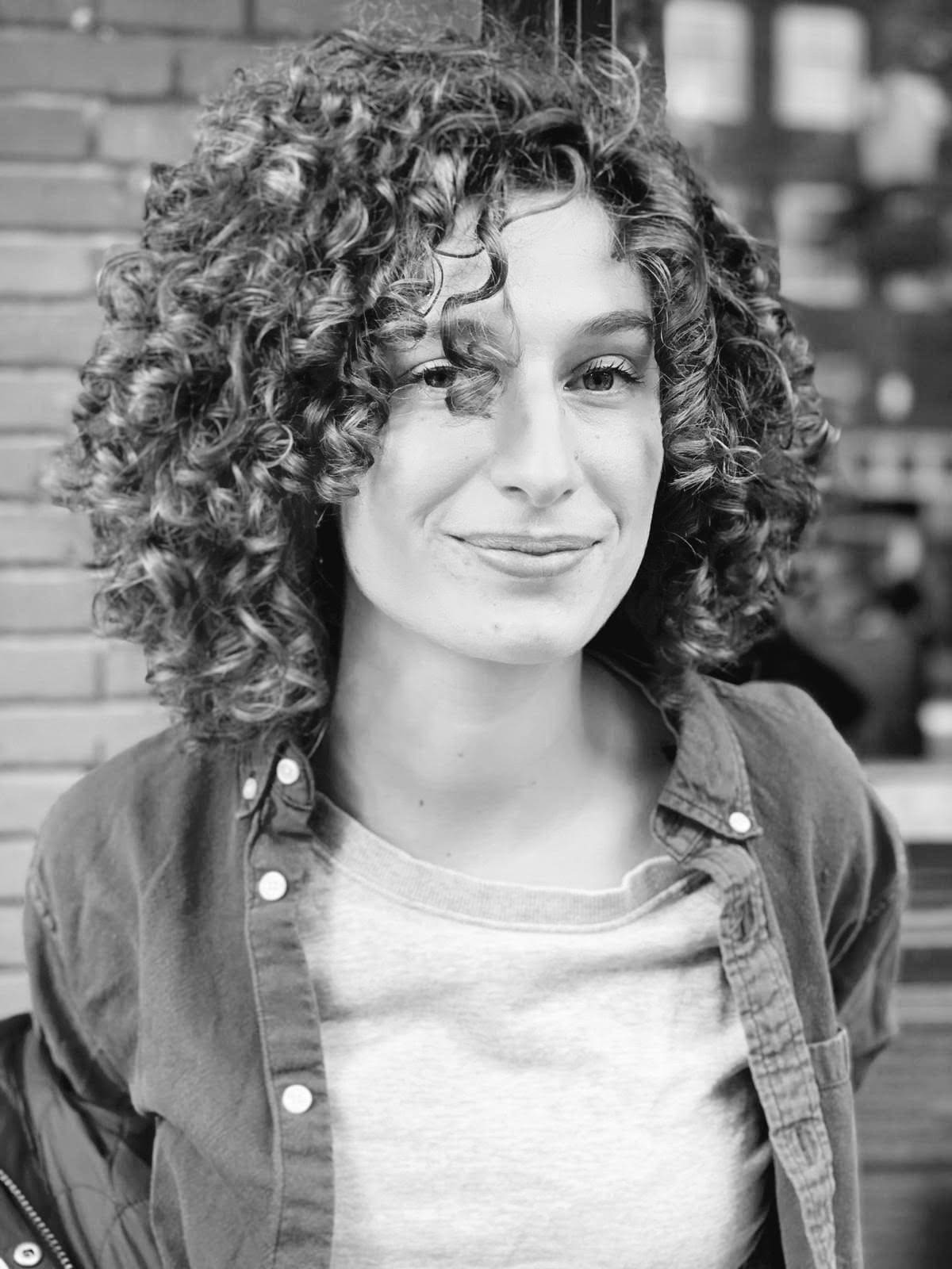 Opinie: ‘Brand Riekerhaven valt niet alleen een verwarde jongen te ...