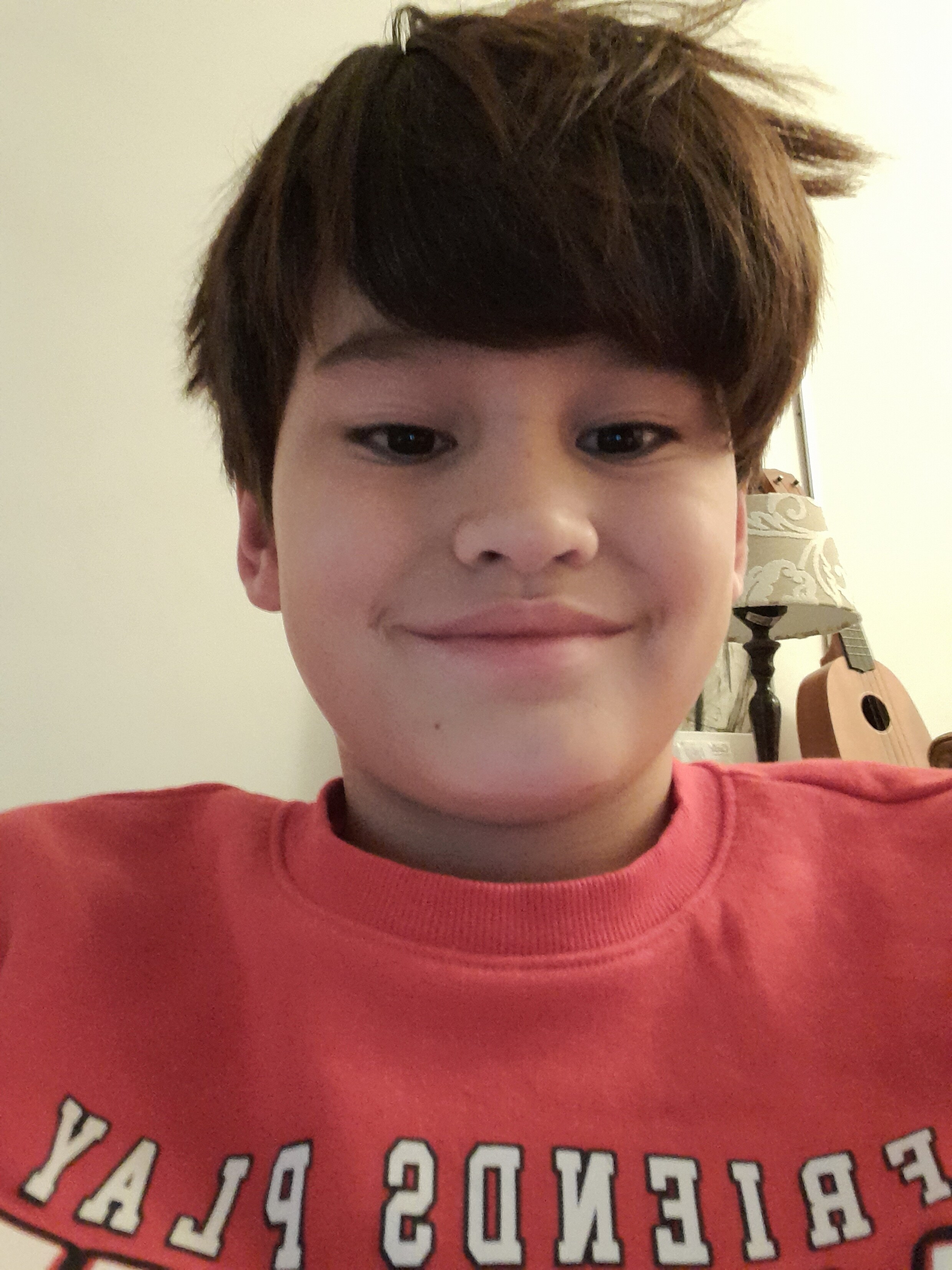 Wat doen tieners op hun telefoon? Django (11): ‘Als ik mij even verveel, ga ik TikTok kijken ...