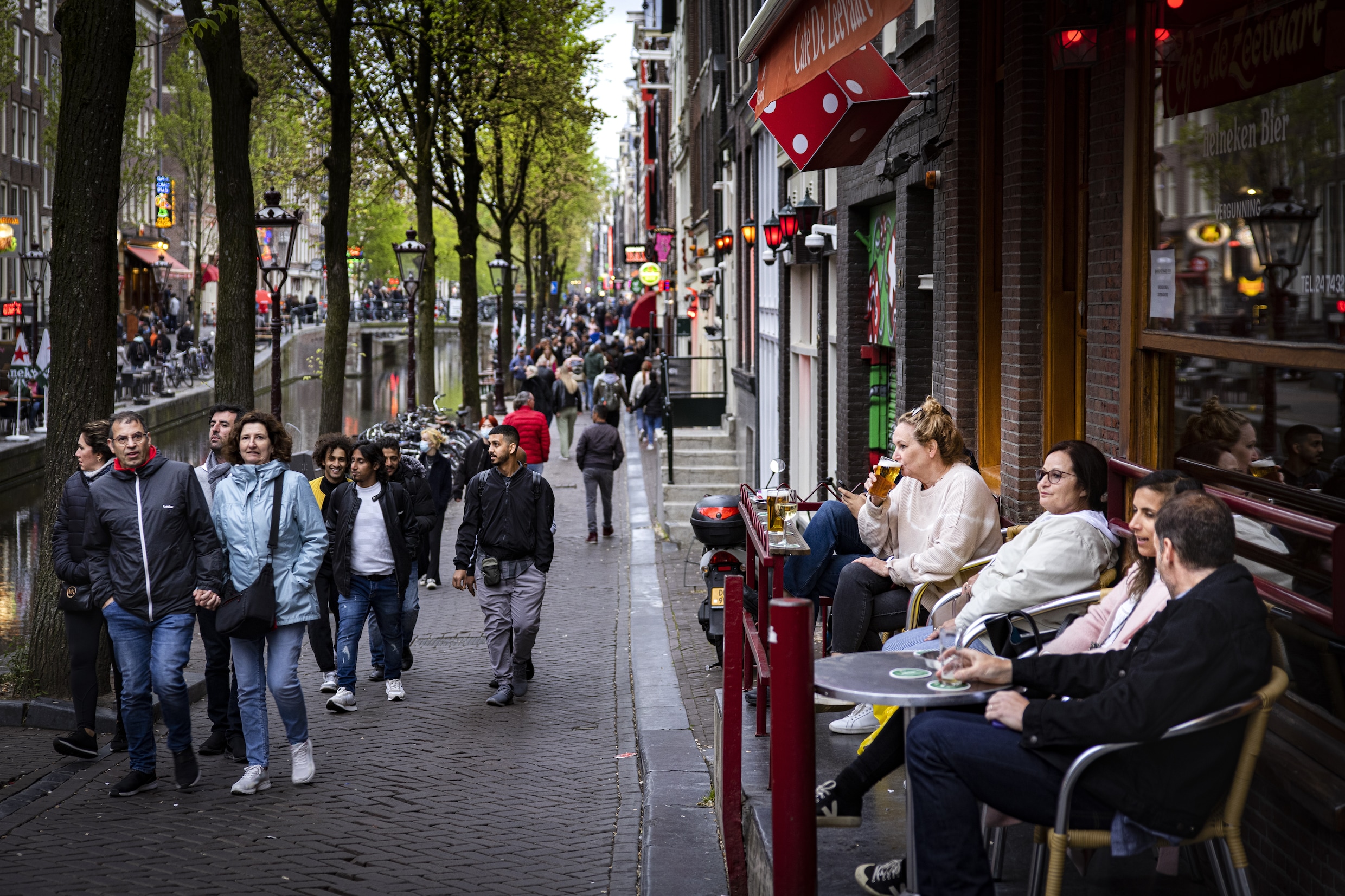Amsterdam vergroot economische voorsprong op rest van Nederland | Het ...