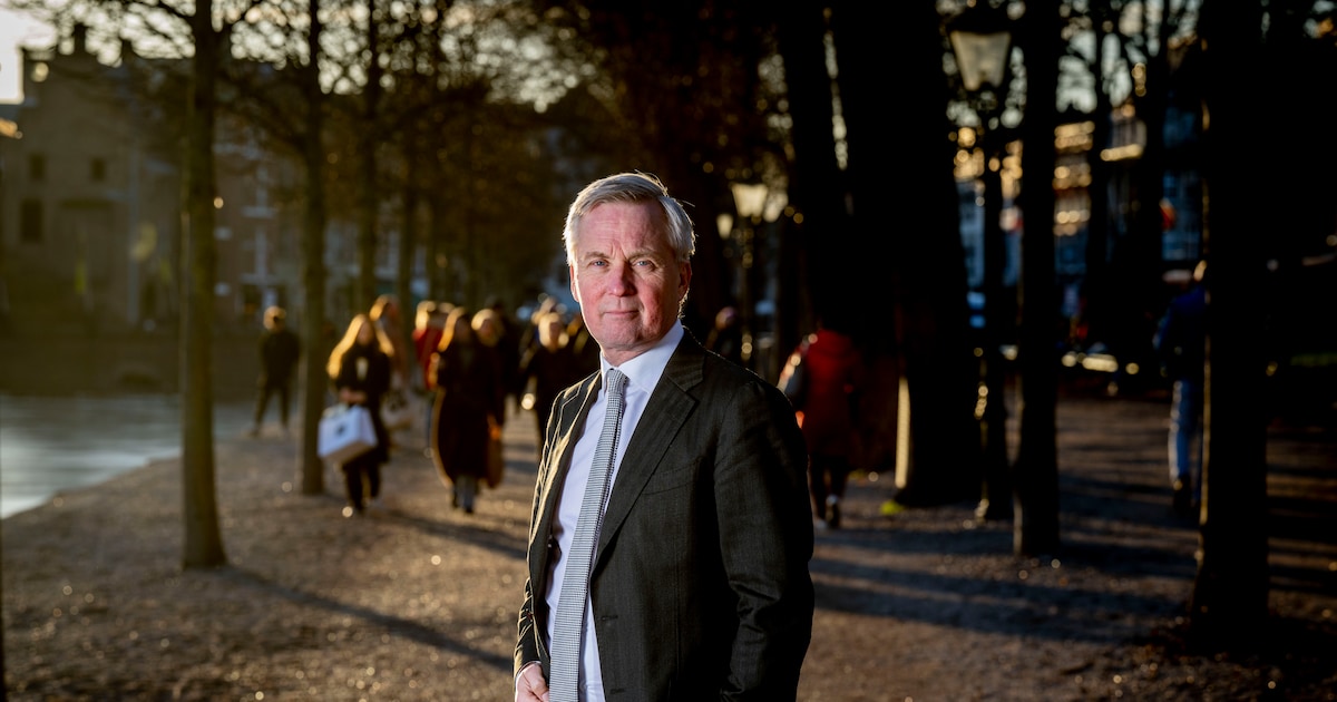 Eric van der Burg over crisisjaar 2022: ‘Als ik één probleem oplos ...