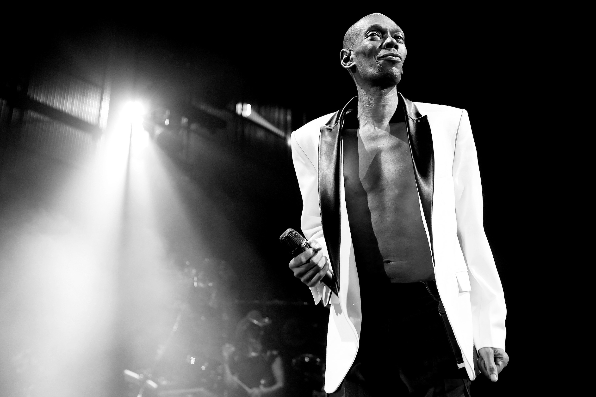 Maxi Jazz (1957-2022): in de tijdloze dance van Faithless kwamen vele ...