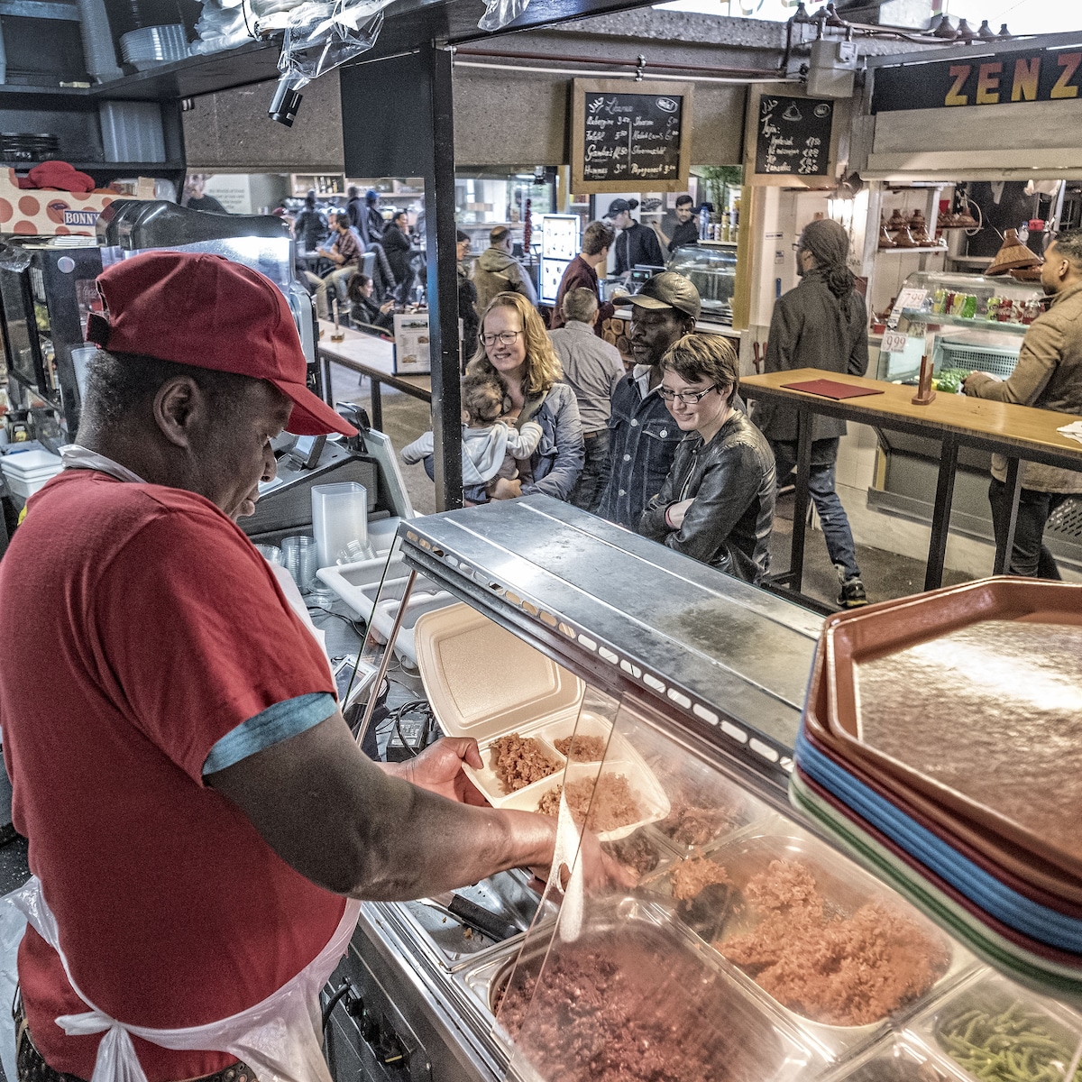 Het doek valt voor World of Food in de voormalige parkeergarage Develstein Het gaat gewoon niet meer Het Parool