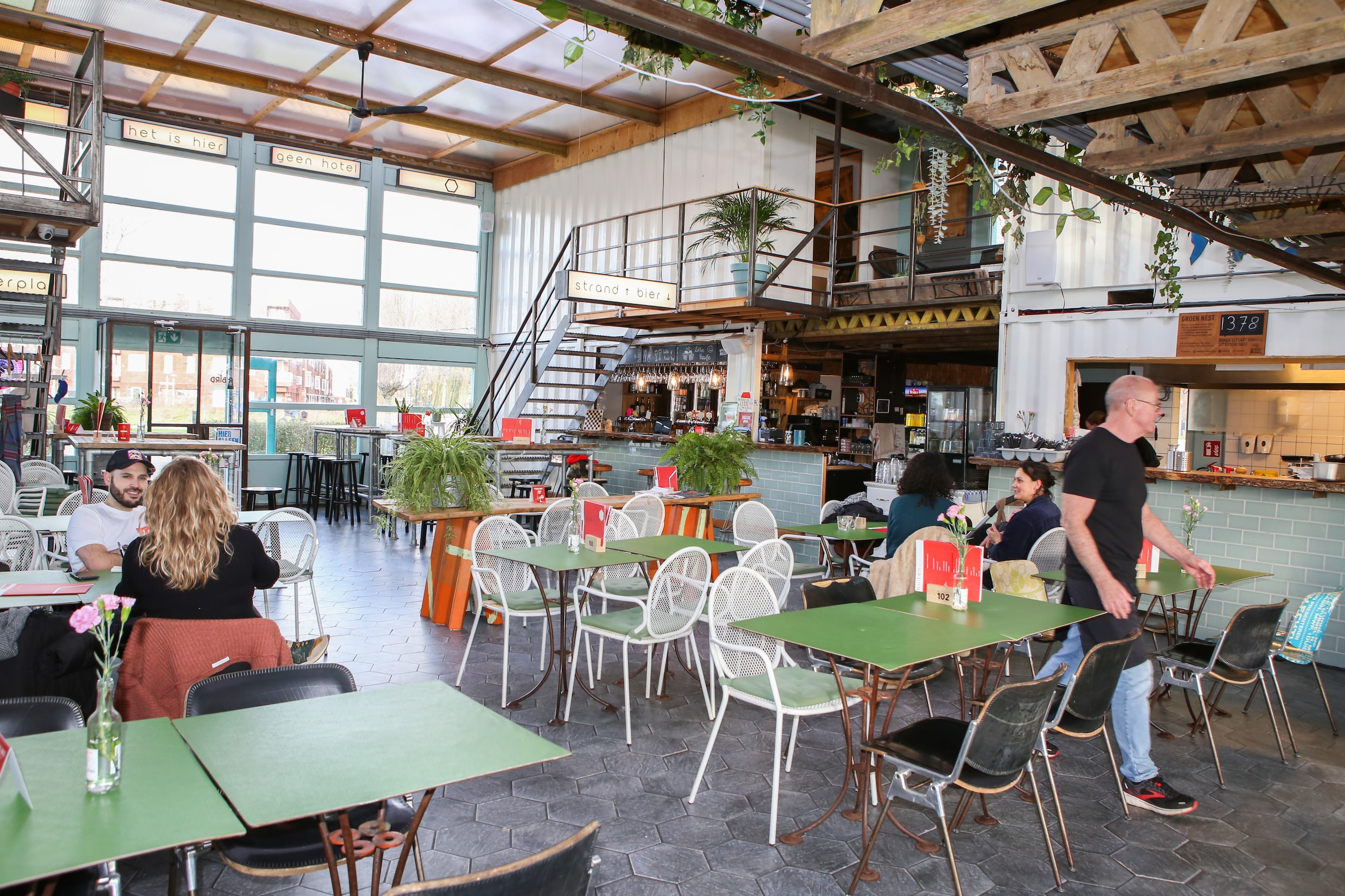 Dit zijn de 10 beste spelletjescafés in Amsterdam | Het Parool