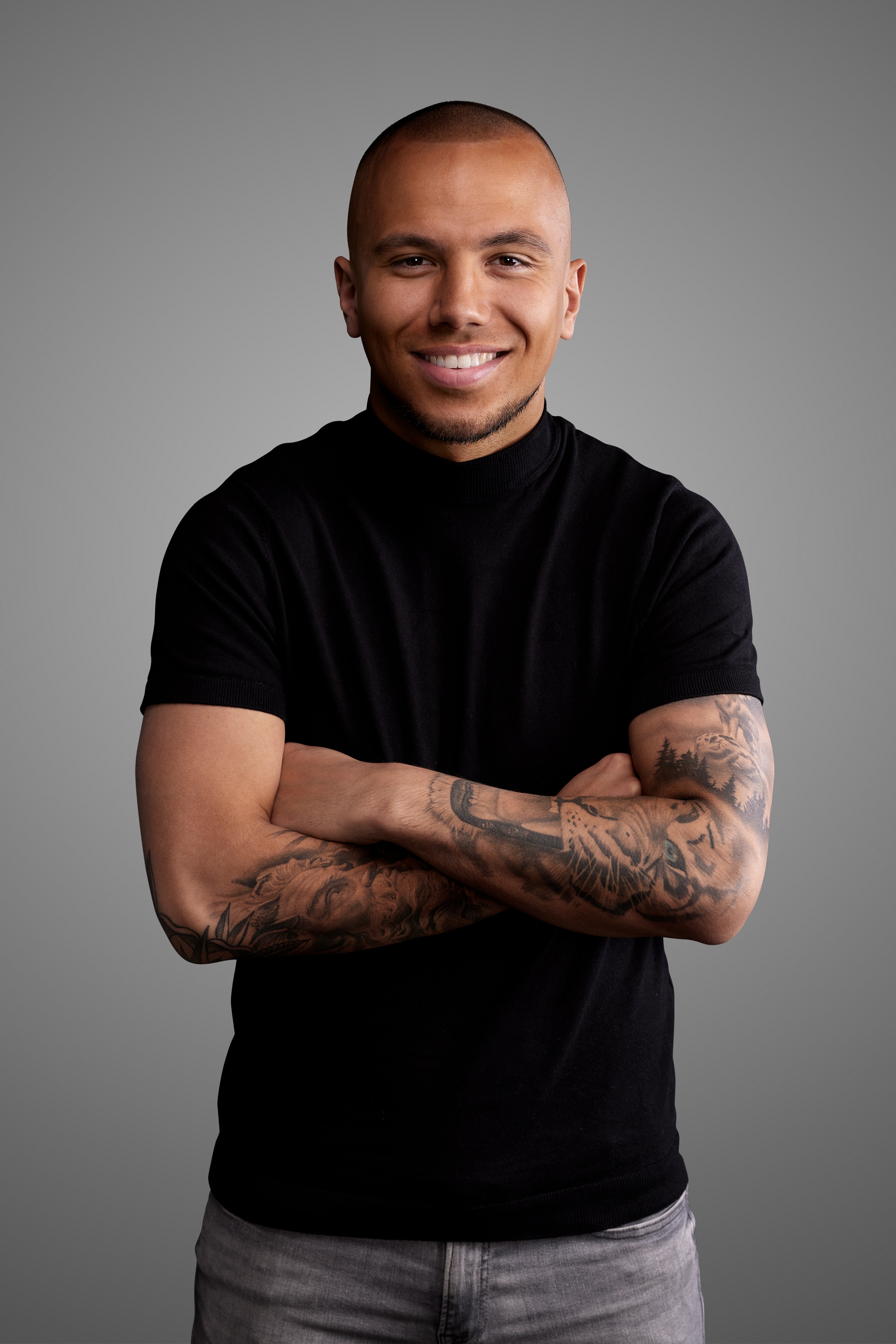 Deze platen neemt radio-dj Nordin mee naar een Onbewoond Eiland | Het ...