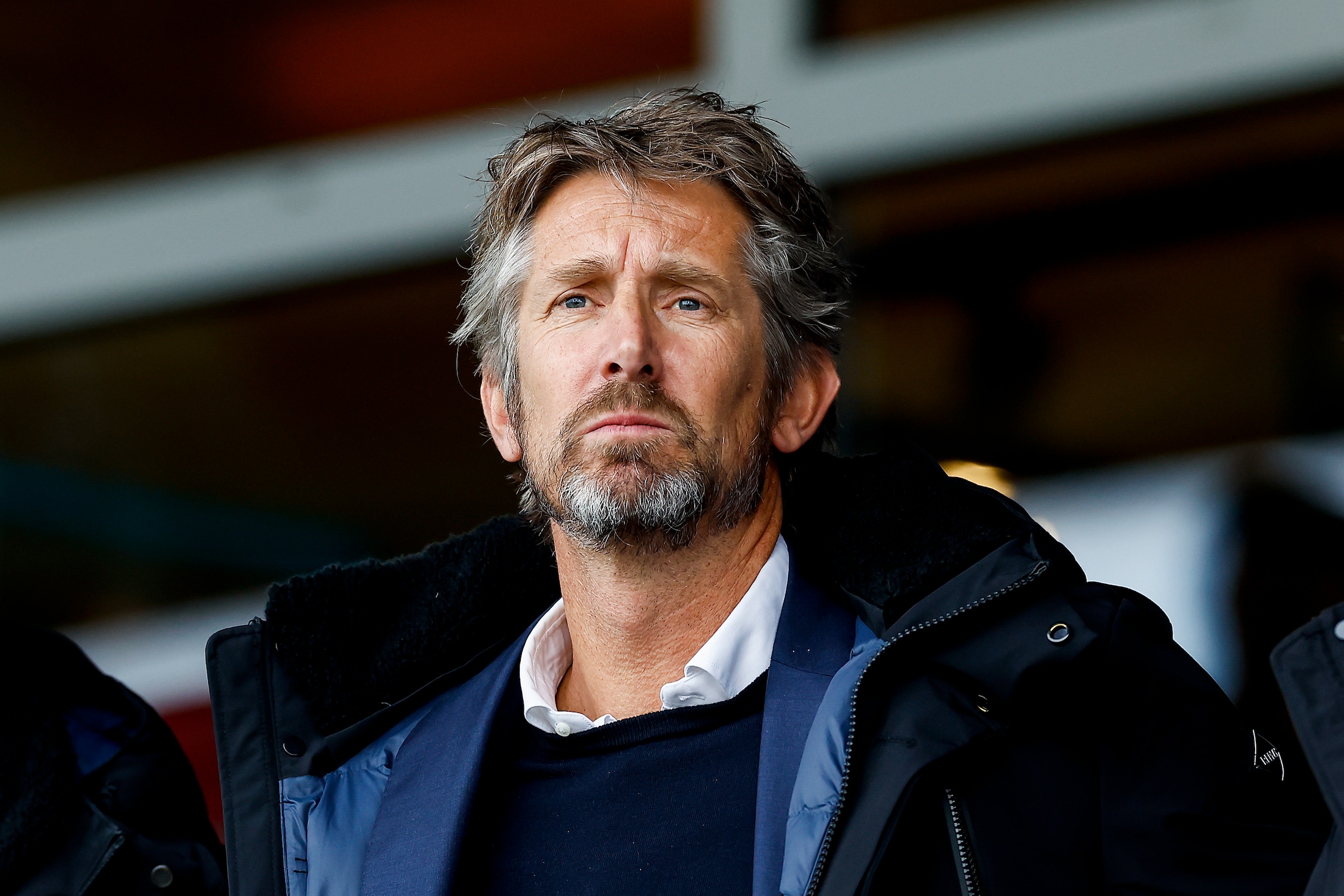 Totaal blind voor maatschappelijke ontwikkelingen en public relations ...