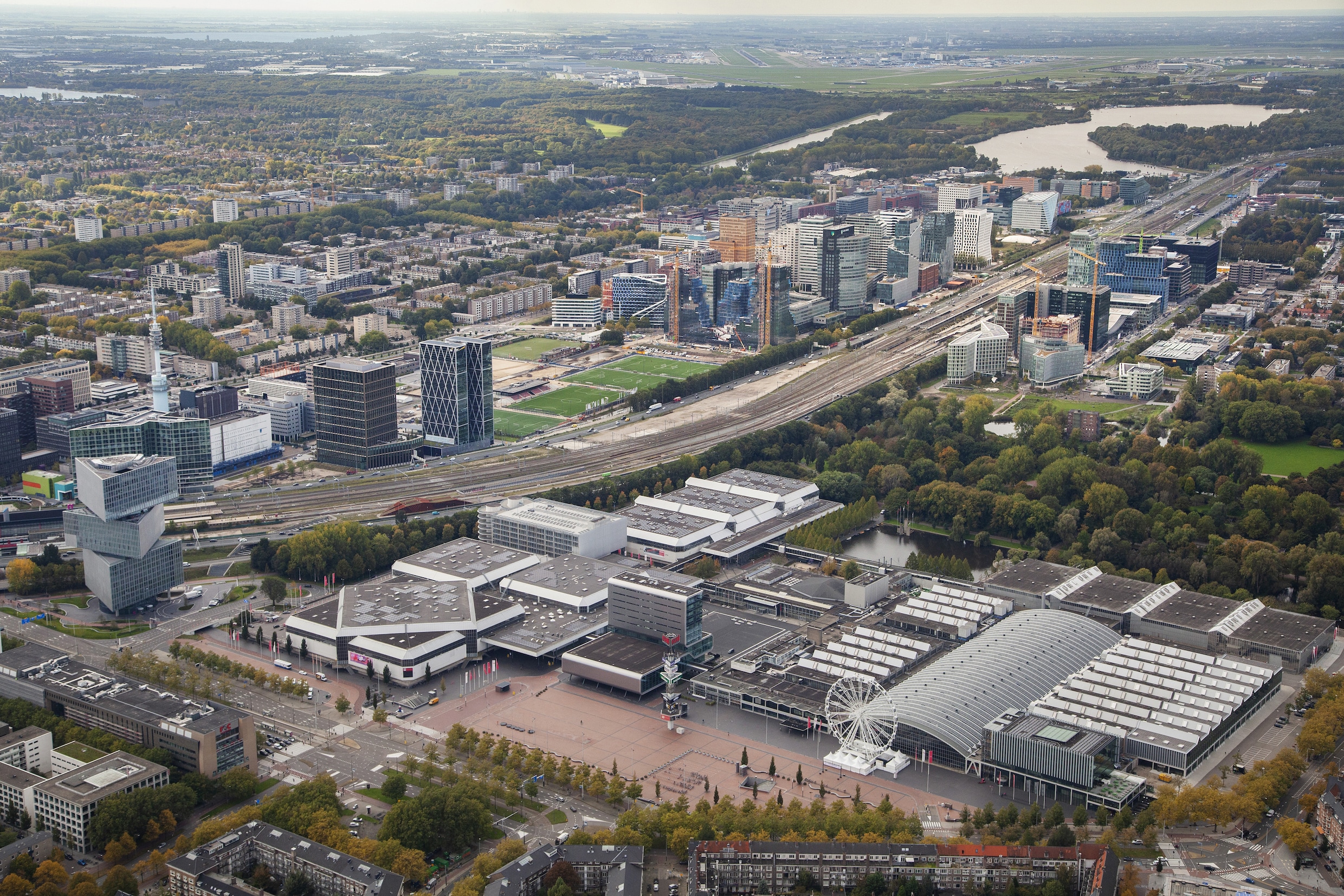 RAI maakt weer toekomstplannen, met ook oog voor de rest van Amsterdam: ‘We kunnen ons ...