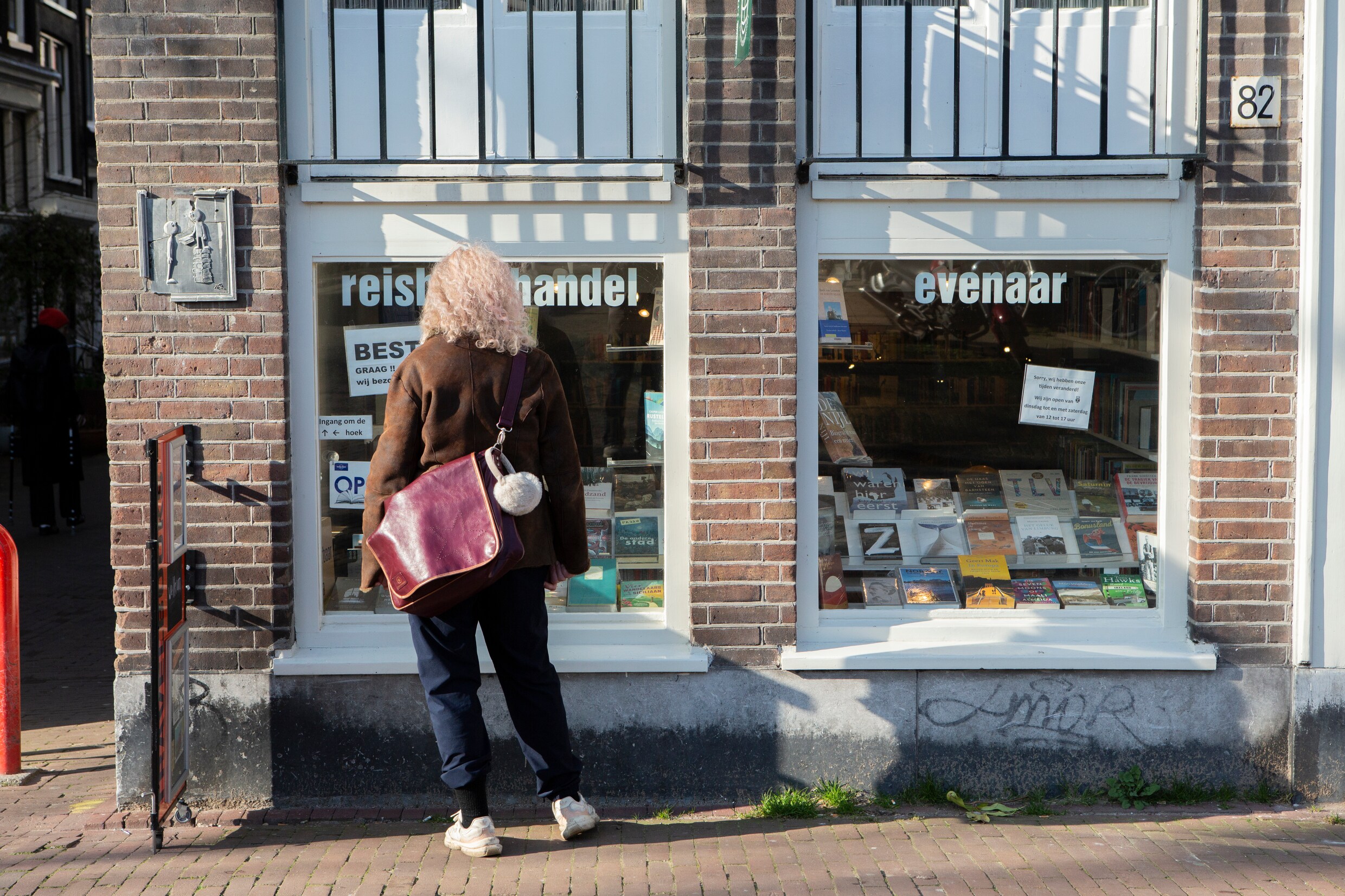 Na 32 jaar komt er een eind aan het verhaal van reisboekhandel Evenaar (of toch niet?) | Het Parool