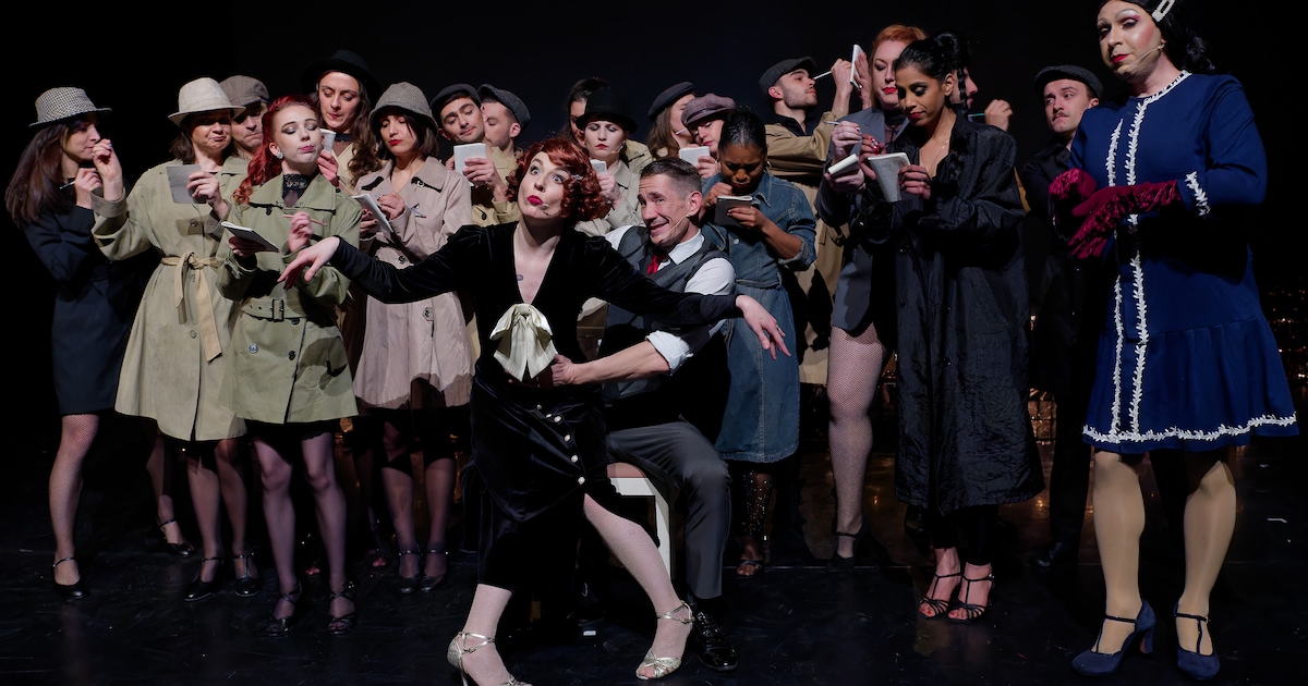 Recensie: Grote musical Chicago van choreograaf Bob Fosse past ook in het kleine Amsterdams ...