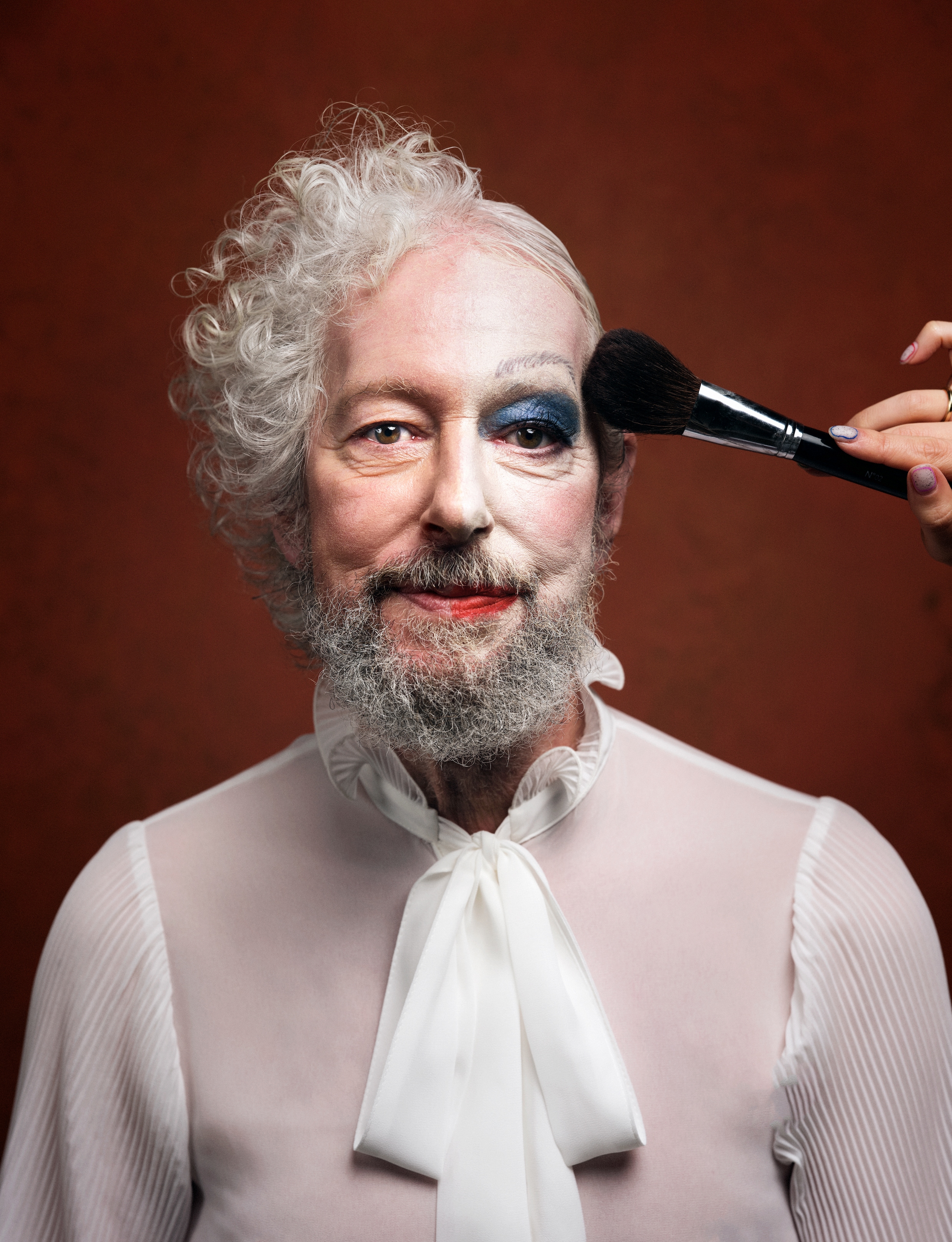 PR:OUD viert de rimpel met trotse beelden van mensen op leeftijd ...