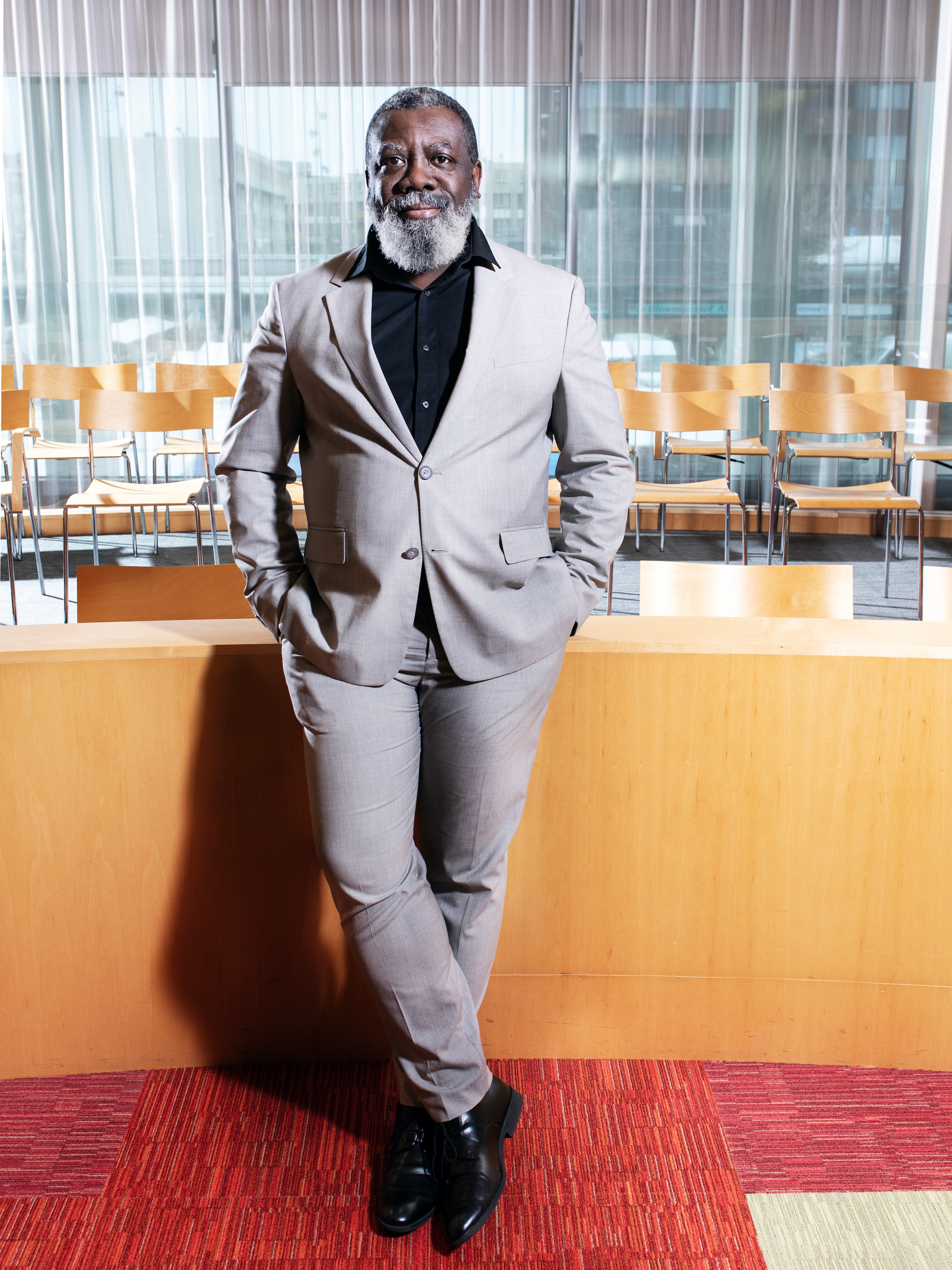 Stadsdeelbestuurder Raoul White over Zuidoost: ‘Onze kinderen worden ...