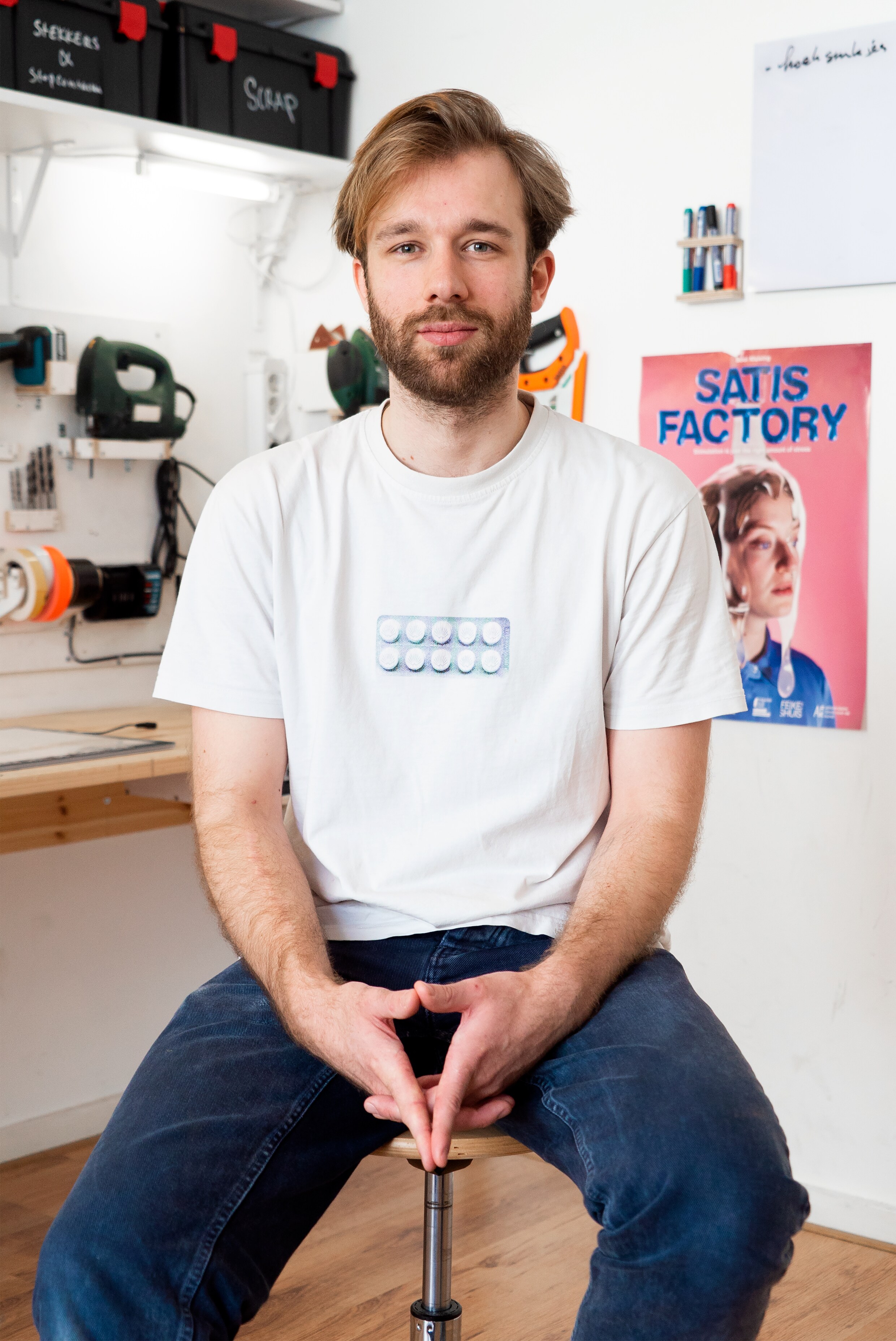 Theater over dat lekker tintelende gevoel ASMR, een fenomeen op YouTube ...