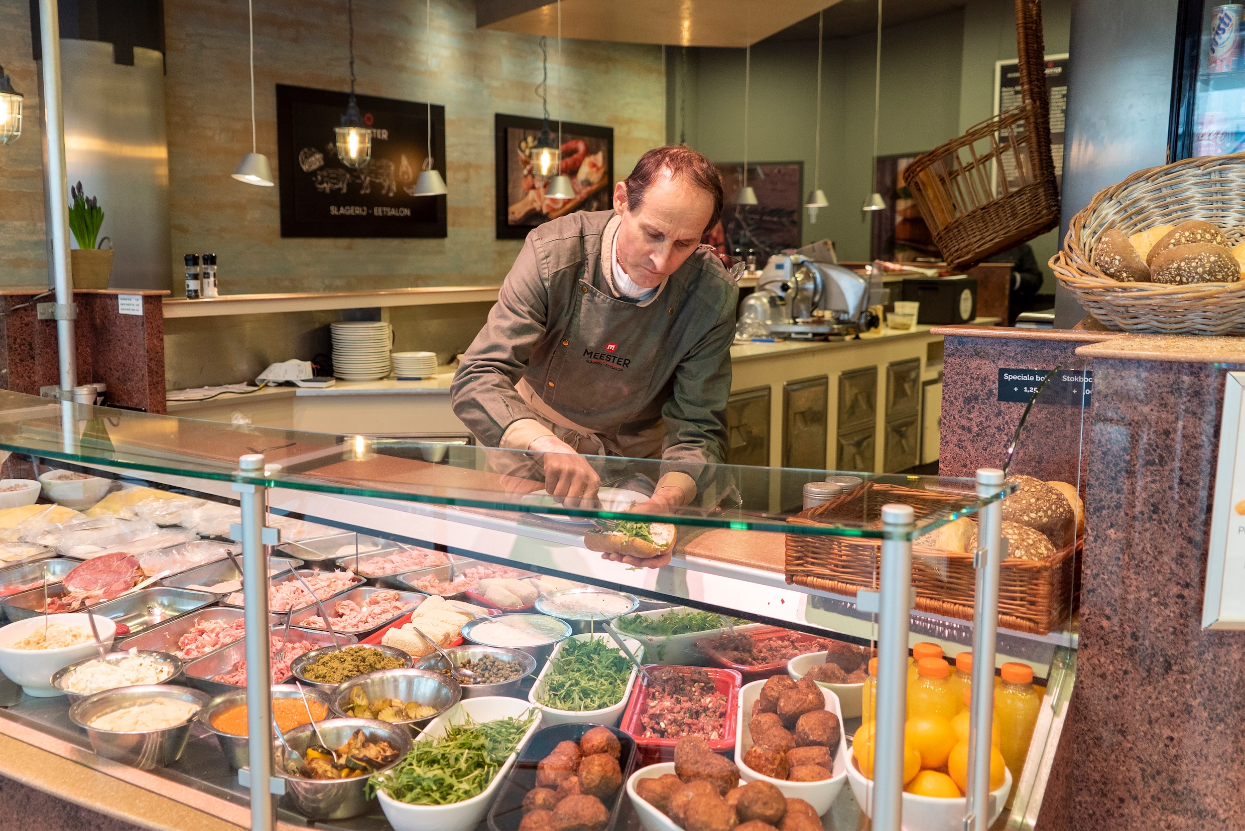 Slagerij Meester bestaat 100 jaar: ‘Woensdag gehaktdag is nu een ...