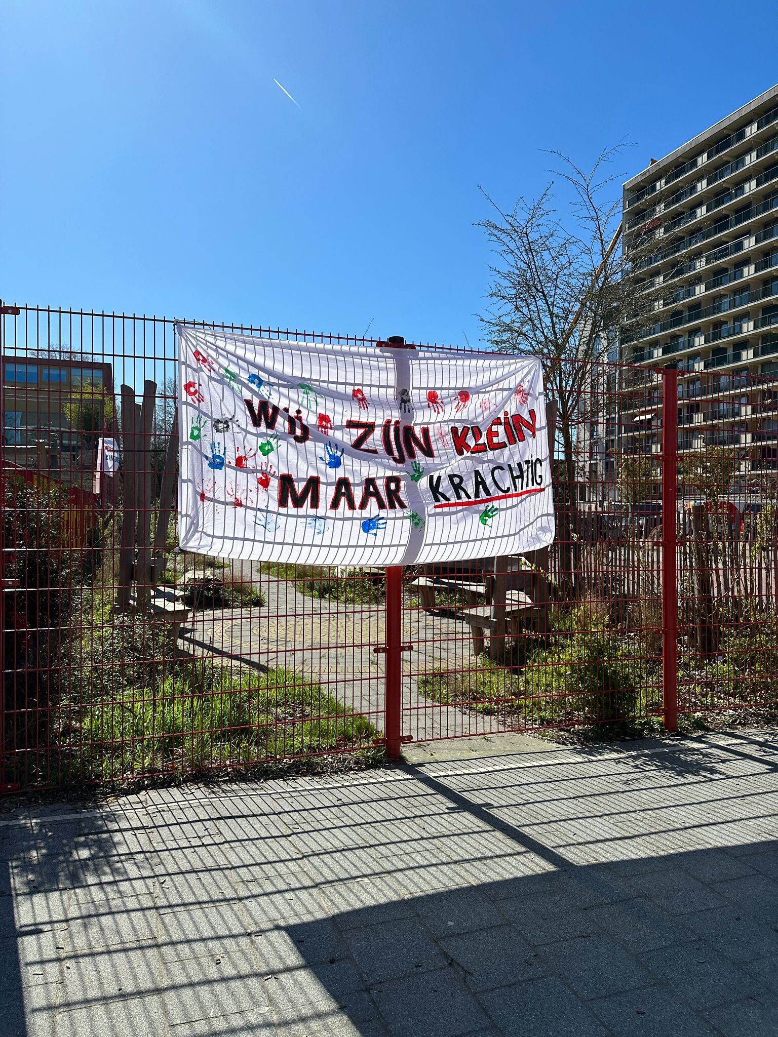 Basisschool De Zeven Zeeën in Noord van plan te fuseren, ouders boos ...