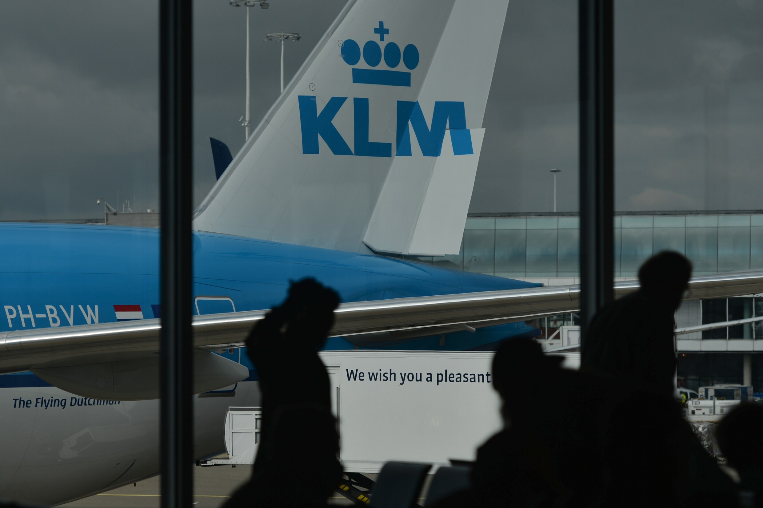 Krimp Schiphol mag niet doorgaan, zegt rechter | Het Parool