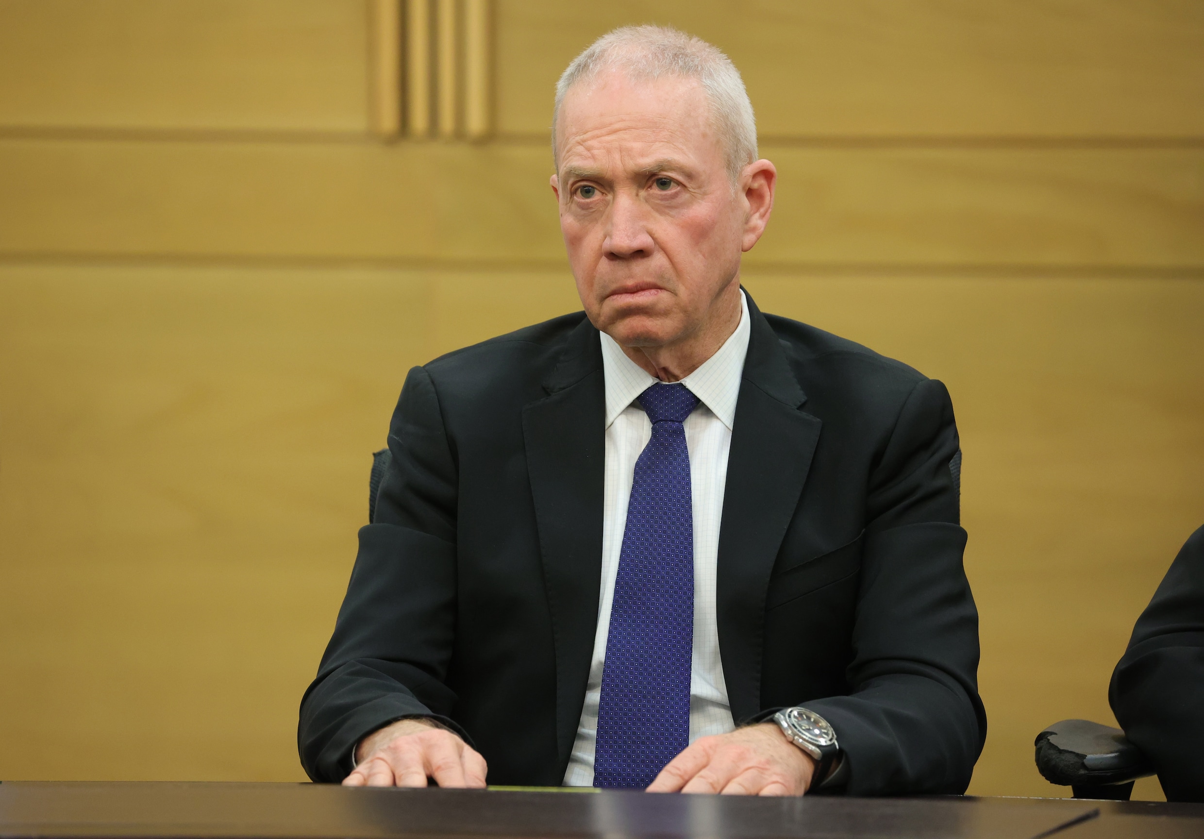 Ontslagen Israëlische minister van Defensie is een week later nog ...