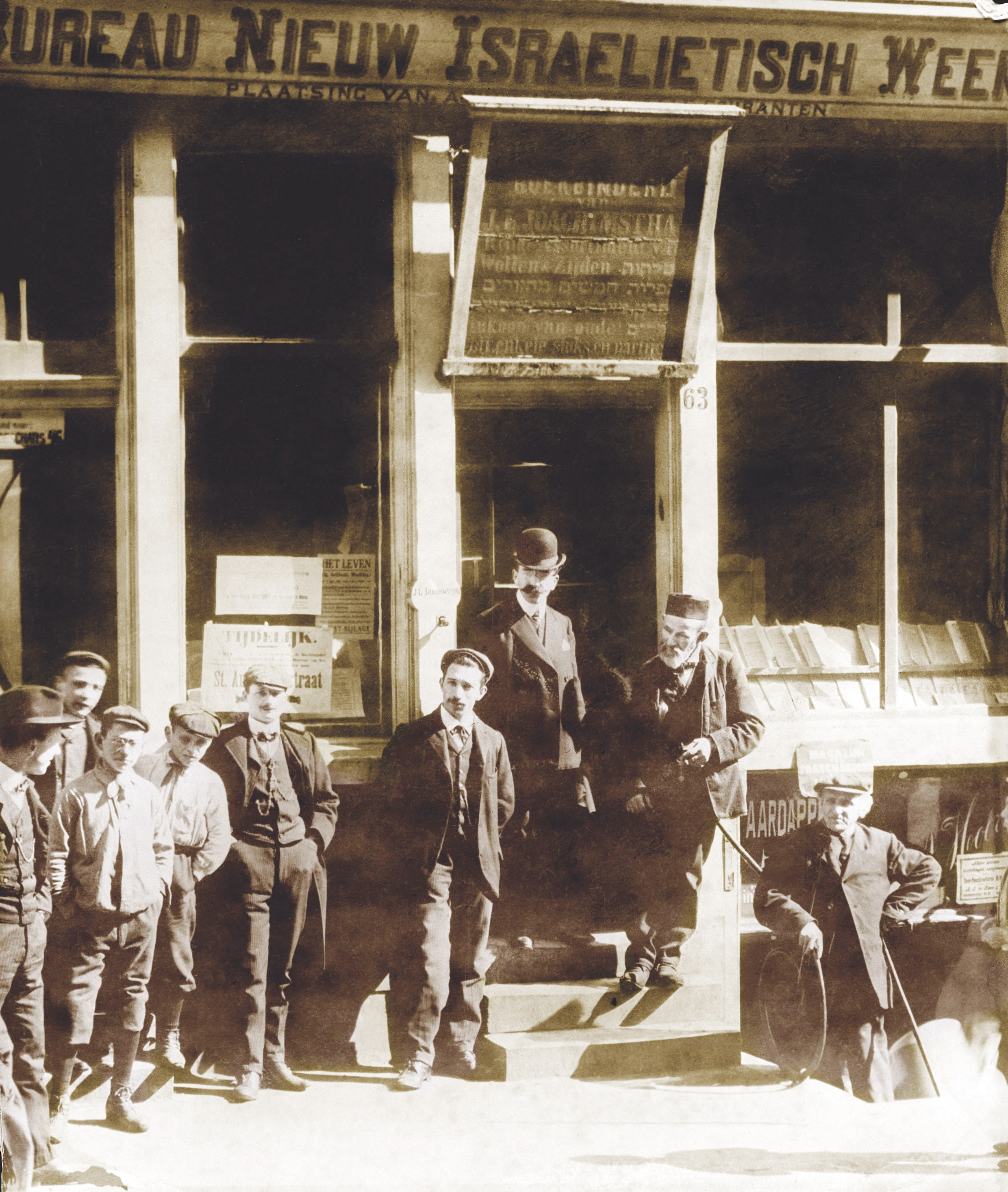 Hoe het Joodse boekenbedrijf Joachimsthal na vier generaties werd ...