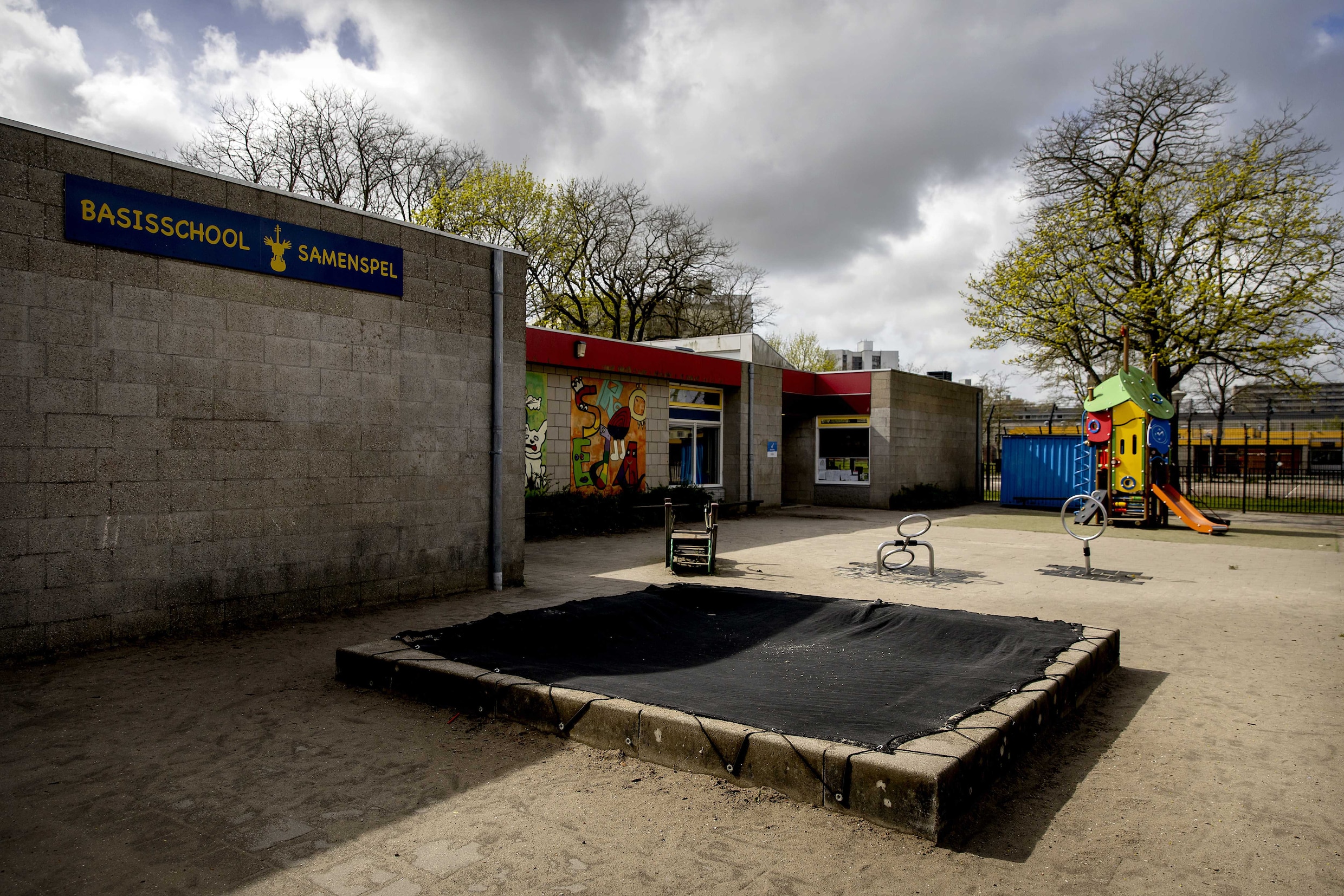 Basisschool Samenspel in Zuidoost blijft langer dicht na dreiging ...