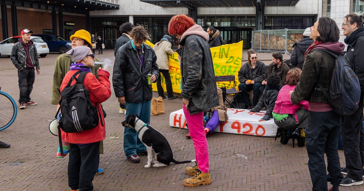 Demonstratie tegen blowverbod binnenstad: ‘Ik wil een jonko roken in de ...