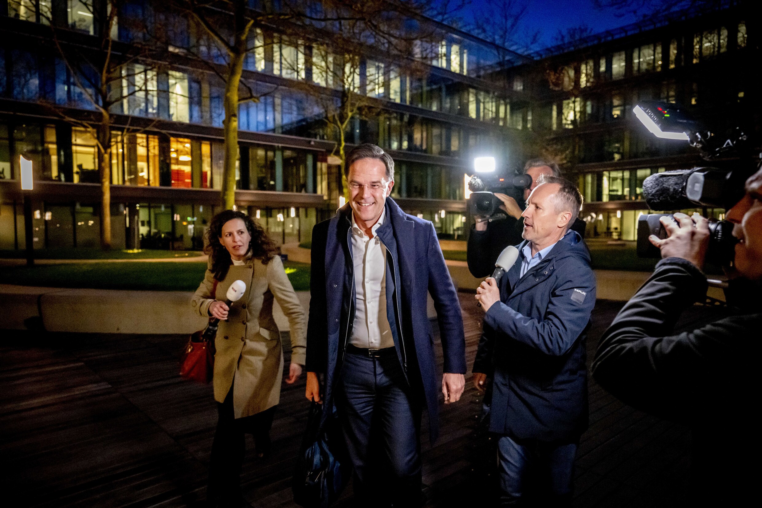 Raad van State kritisch over ‘ongerichte bezuinigingen’ kabinet | Het ...