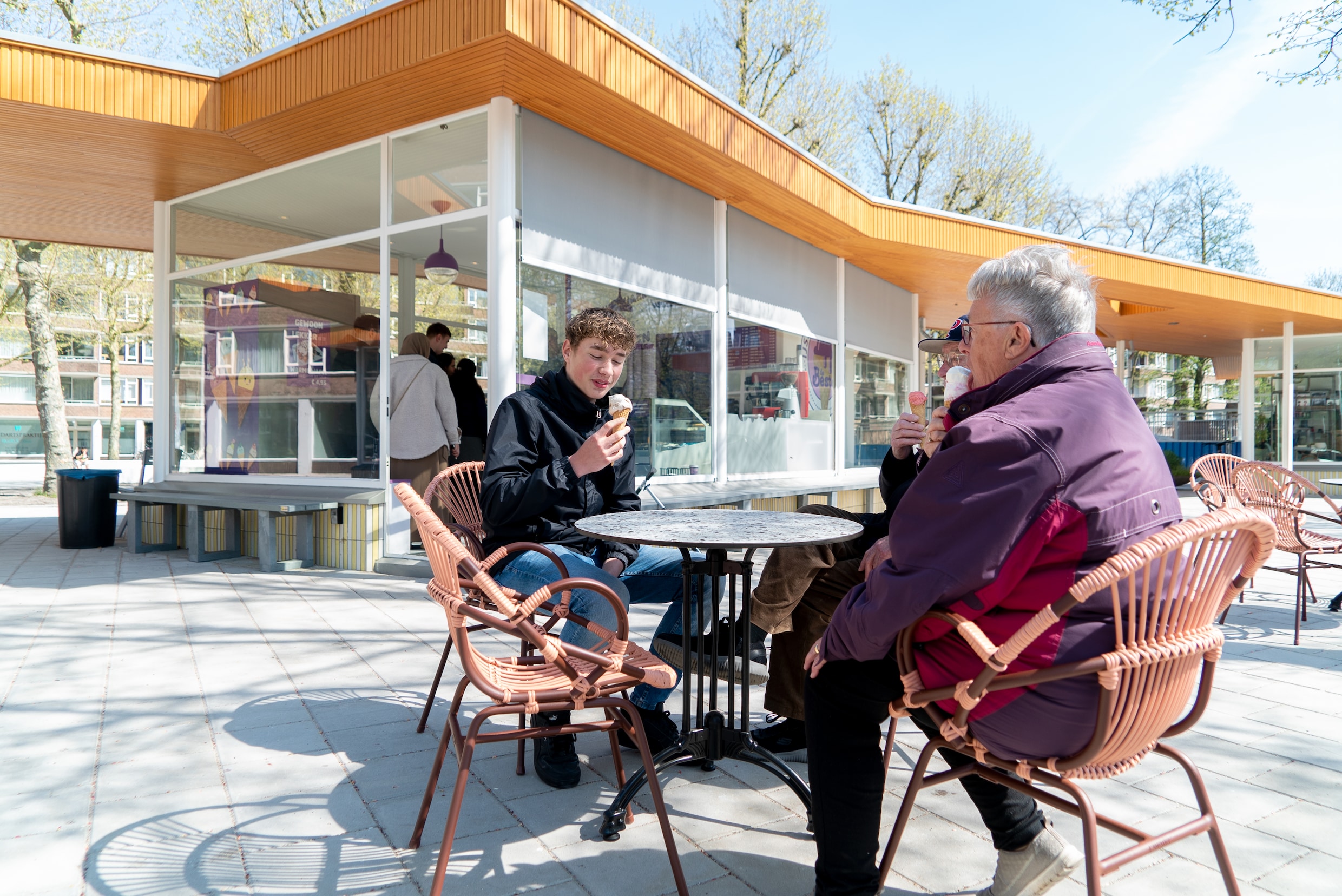 Unicorn (smurf- en bubblegumijs door elkaar) en nóg 35 smaken: Nieuw ...