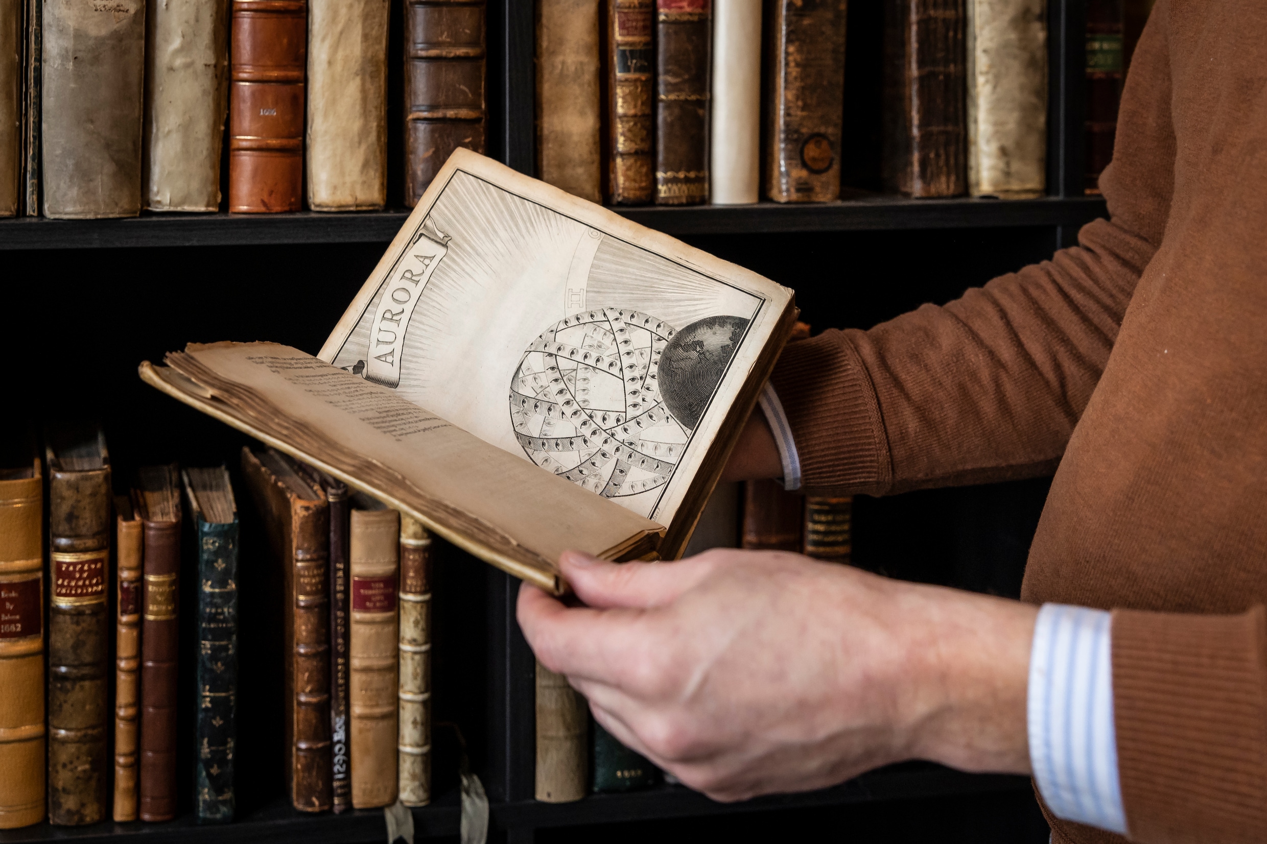 Het ongrijpbare Embassy of The Free Mind: ‘Ben je ­vertrouwd met ...