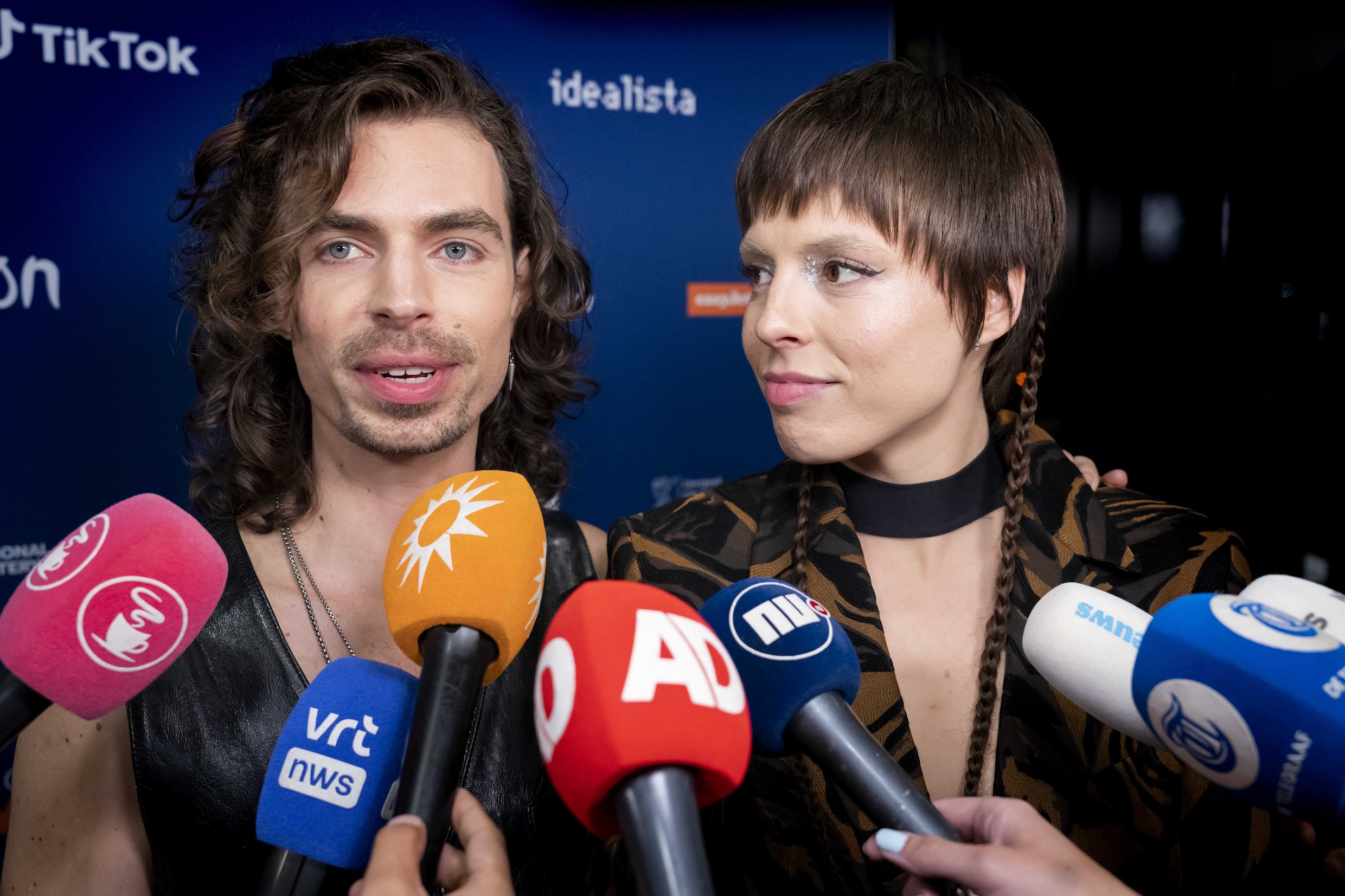 Teleurstelling, maar opgeheven hoofd na uitschakeling Mia en Dion op Songfestival 2023: ‘Voel me ...