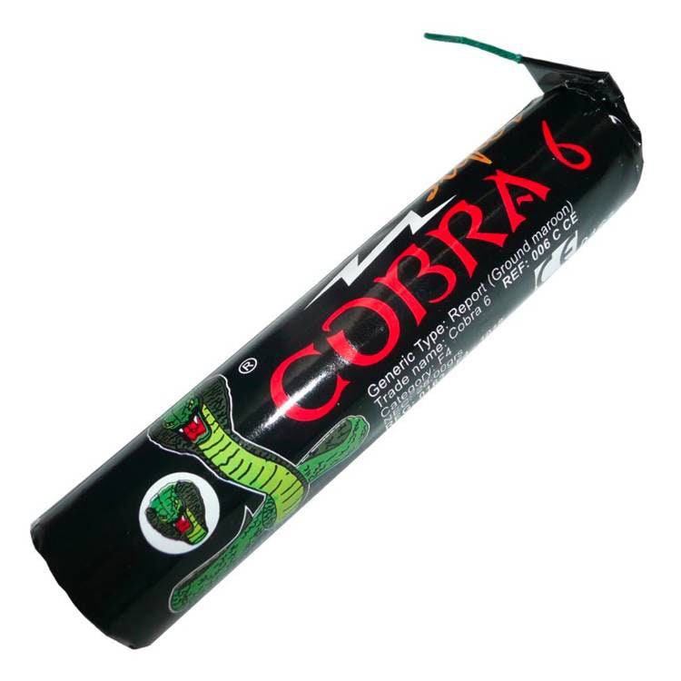 Amsterdamse woonhuizen geteisterd door aanslagen met zwaar vuurwerk. ‘Een explosie met 500 gram ...