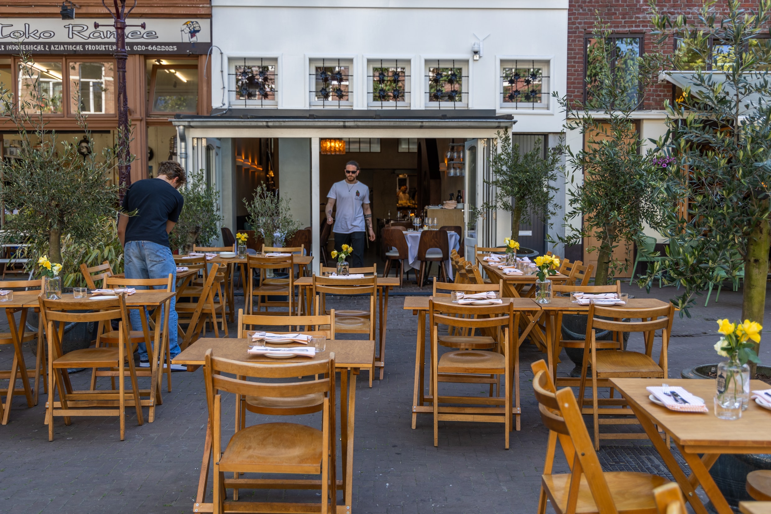 Waan je in Rome, bij Caffè Pico op de Ferdinand Bolstraat | Het Parool