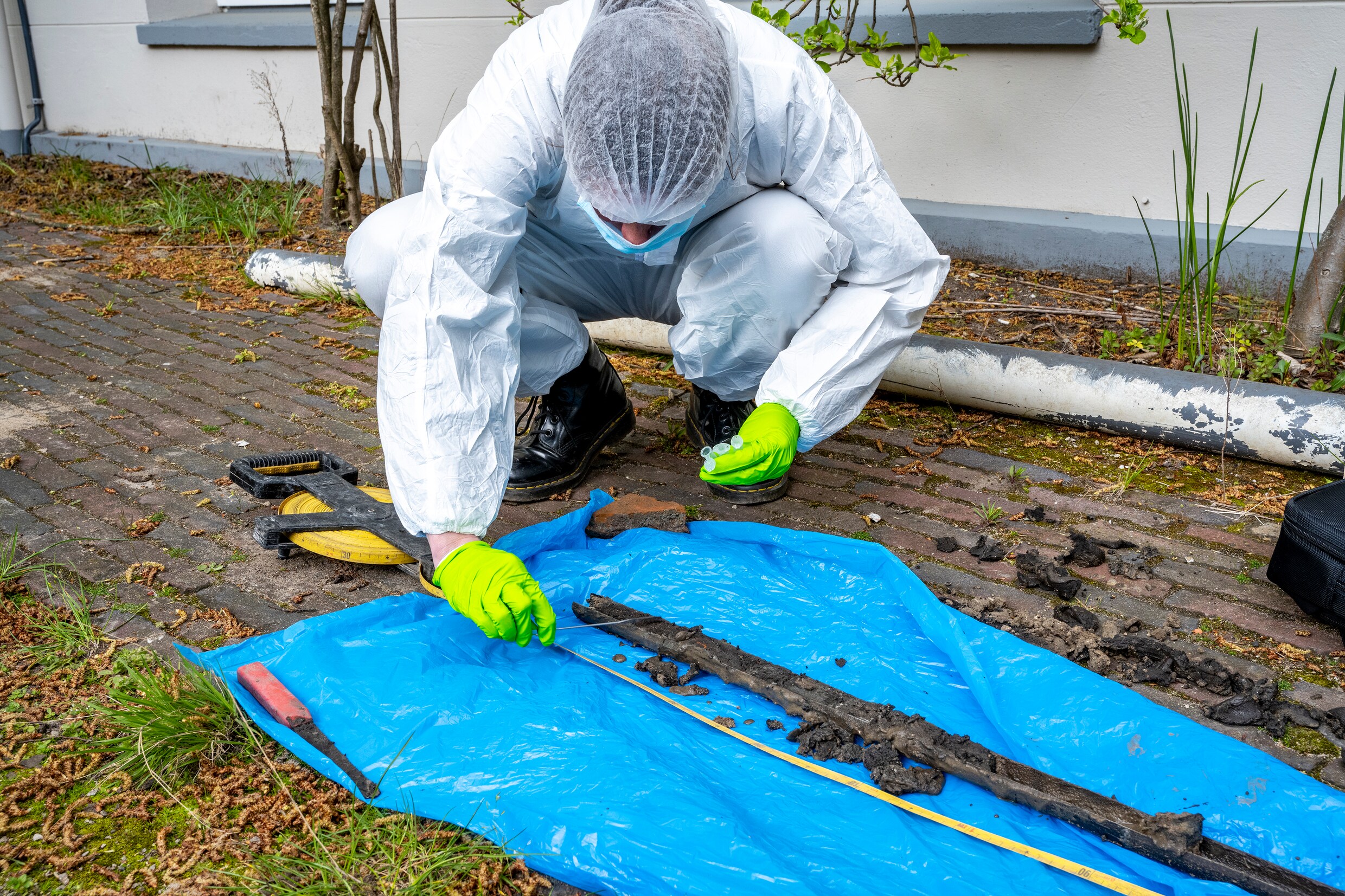 Zondag kun je gratis meekijken bij opgravingen in het Allard Pierson ...