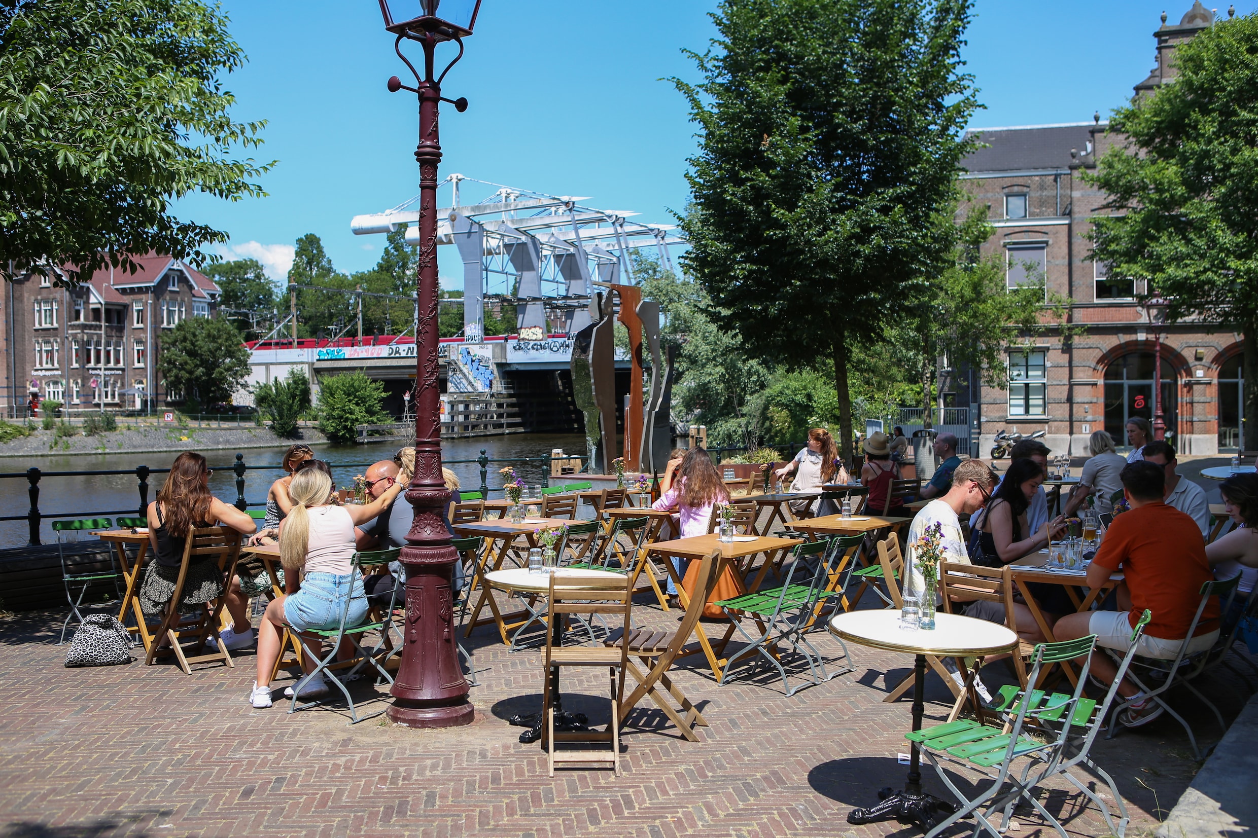 24 x leuke terrassen aan het water in het centrum van Amsterdam | Het ...