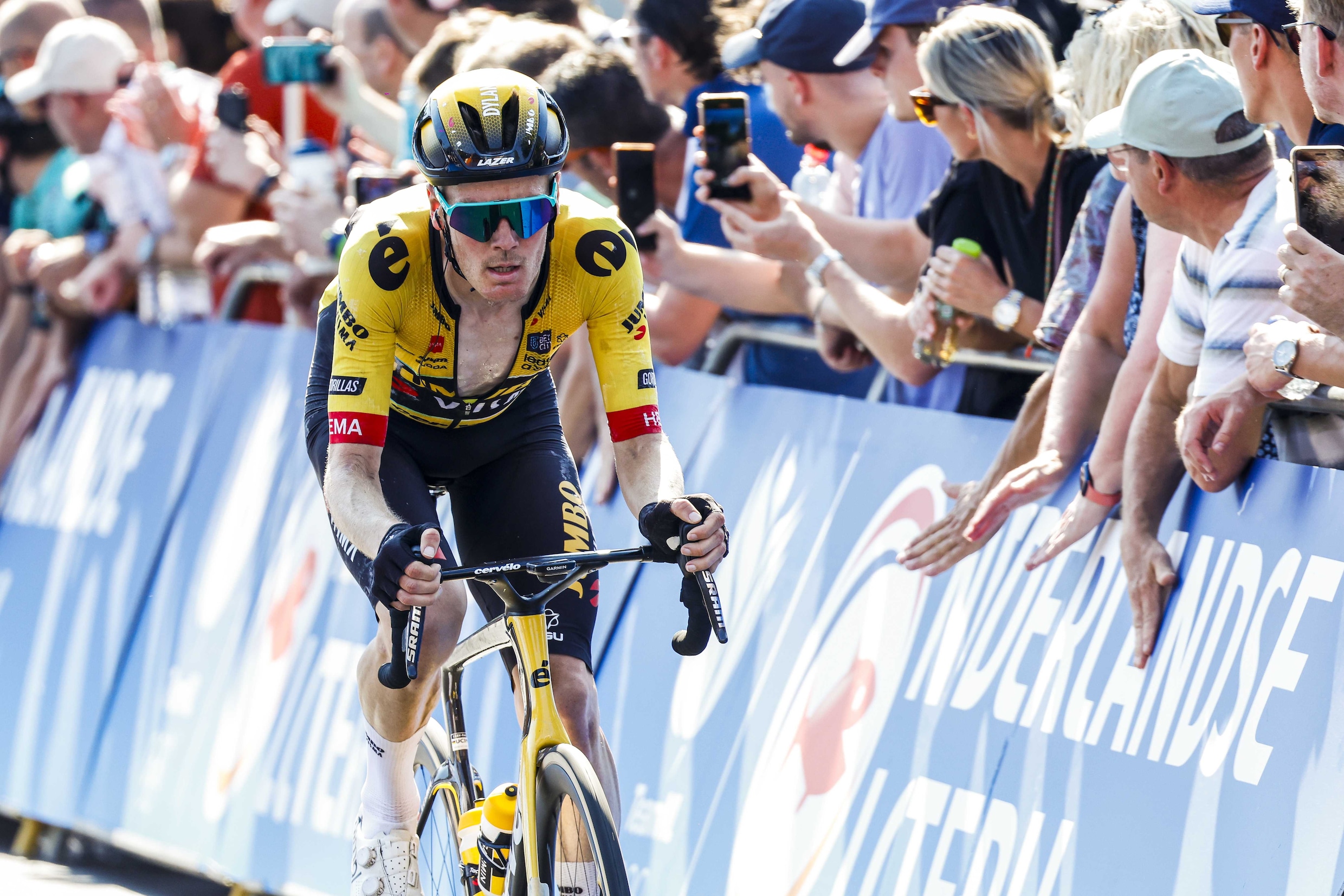 Dylan van Baarle wint NK wielrennen na tactische race: ‘Tegen Van der ...