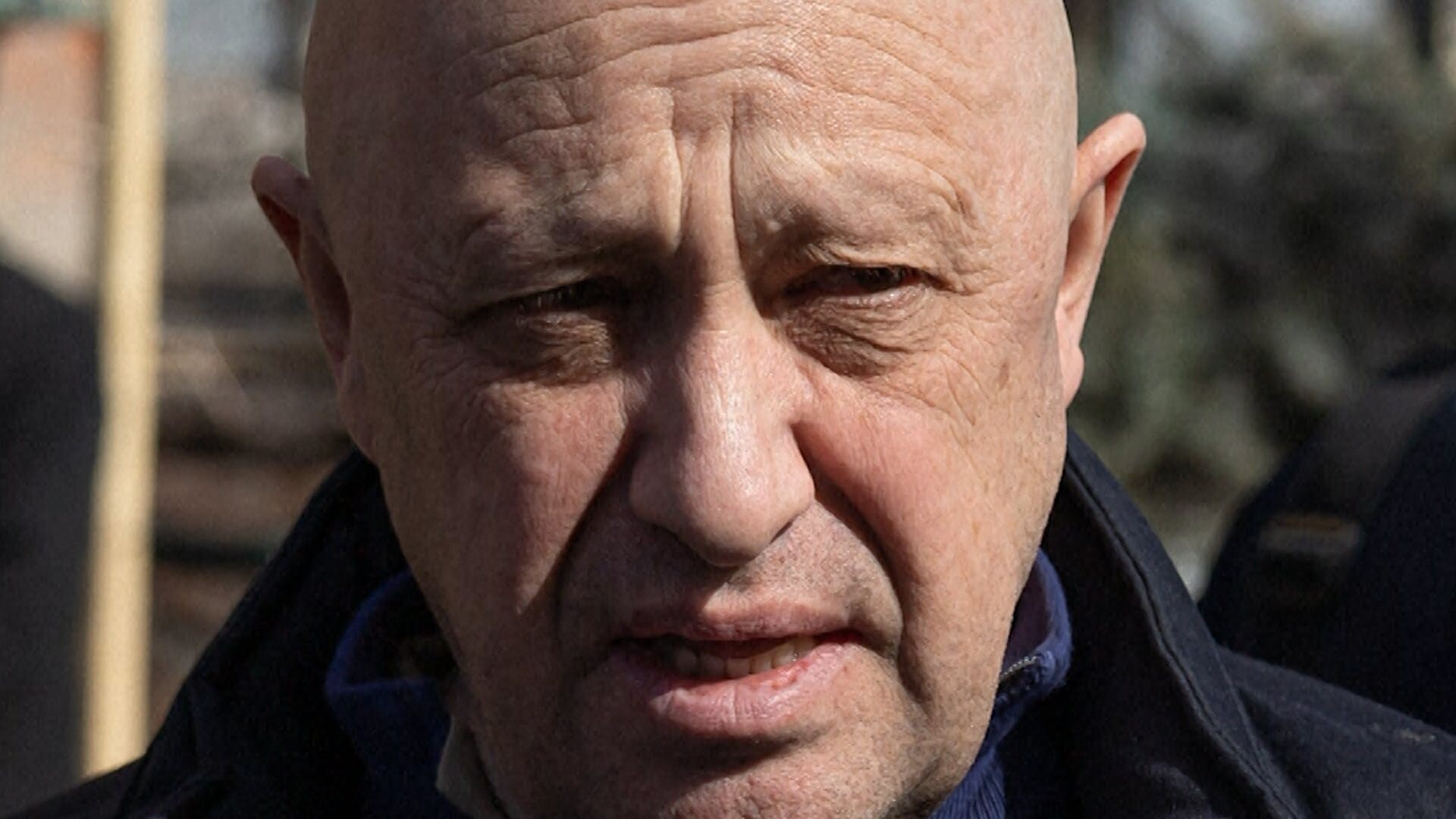 Uitdager van de legertop, nu mogelijk uit de lucht geschoten: wie was ...