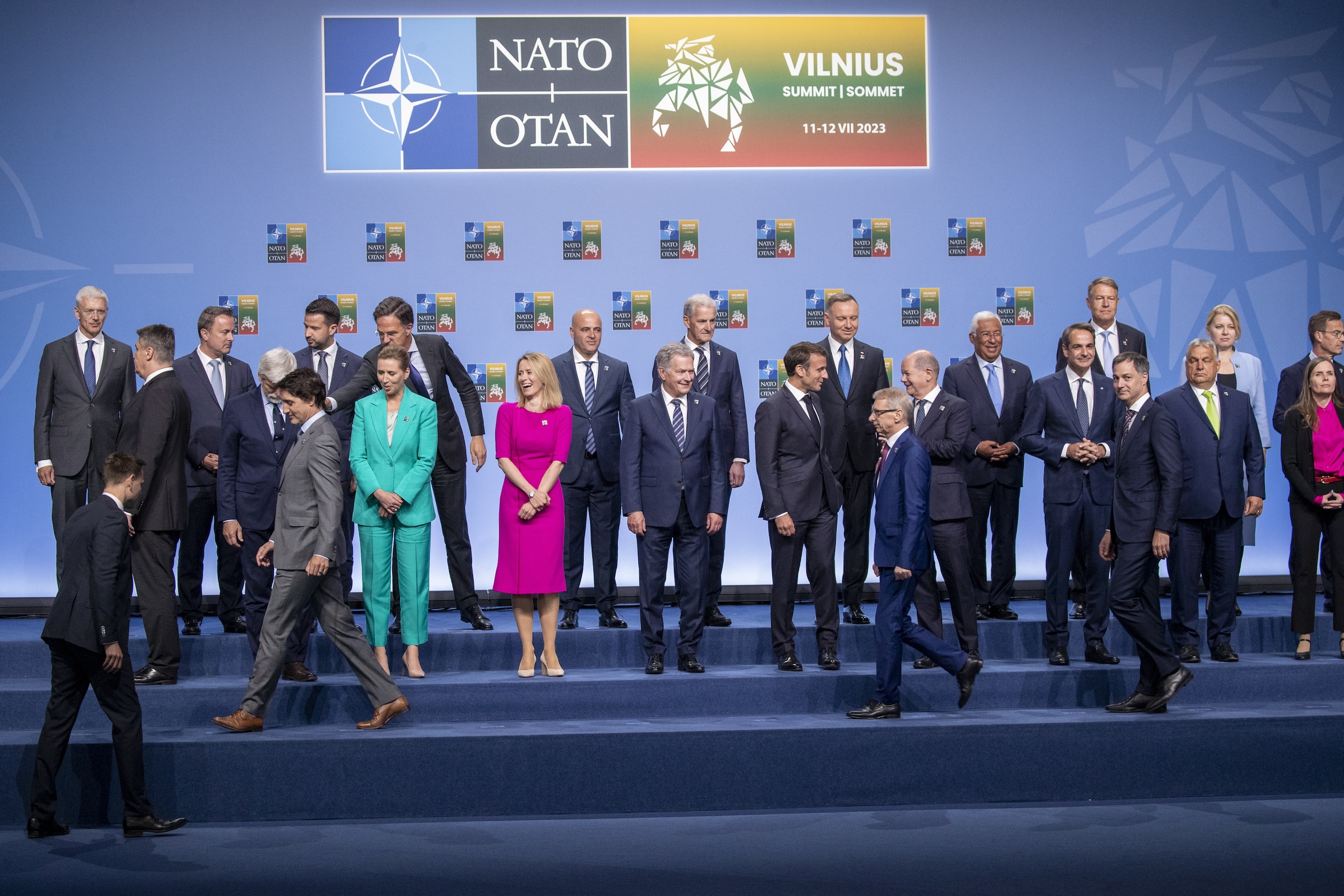 Navo-top over twee jaar in Nederland | Het Parool