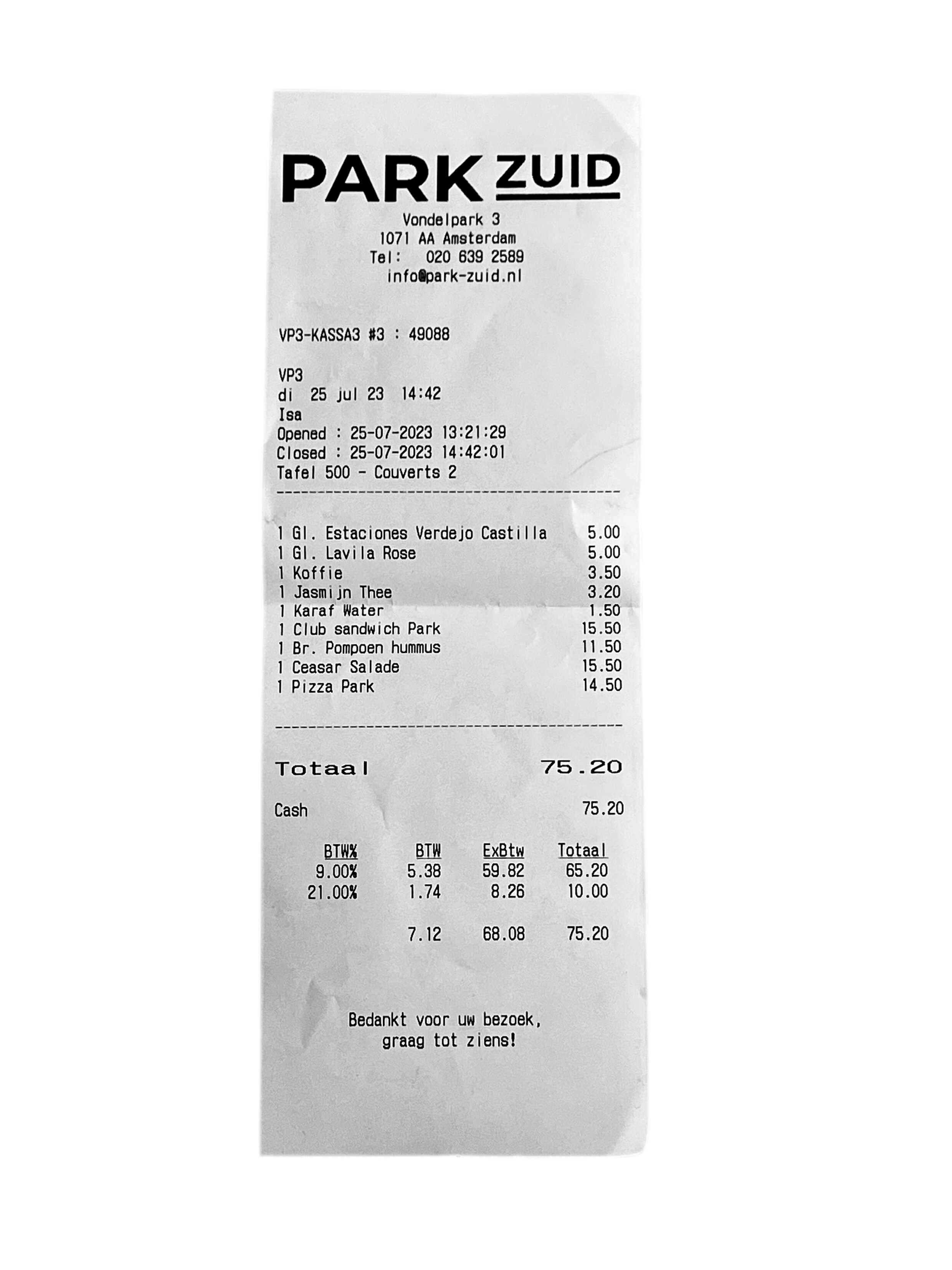 Bij elke hap vegan kaas een laagje behanglijm om onze tanden: lunchen ...