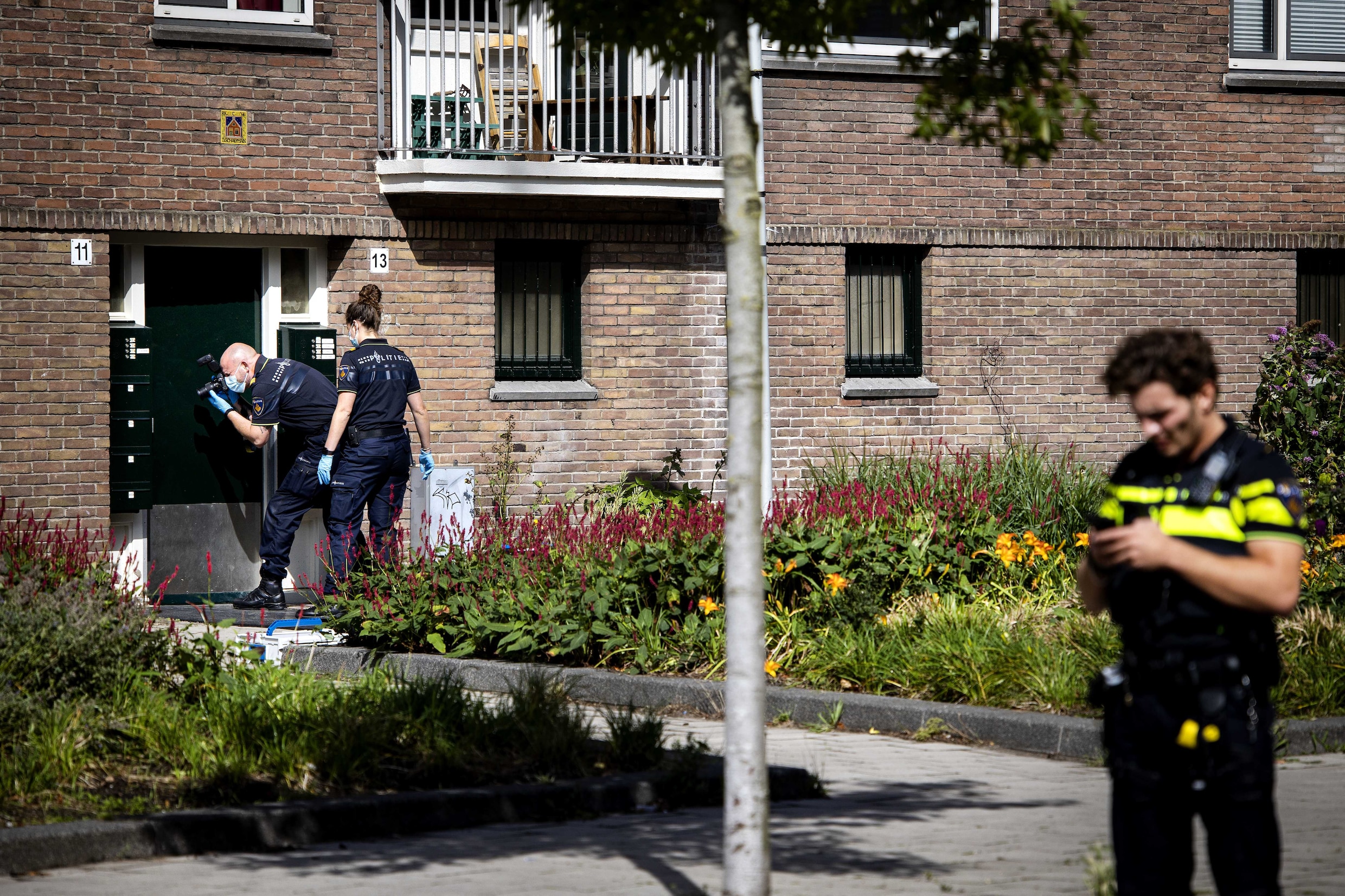 Impact op buurt is groot na dodelijke steekpartij in Amsterdam-West: ‘Ik was bang om hem tegen ...