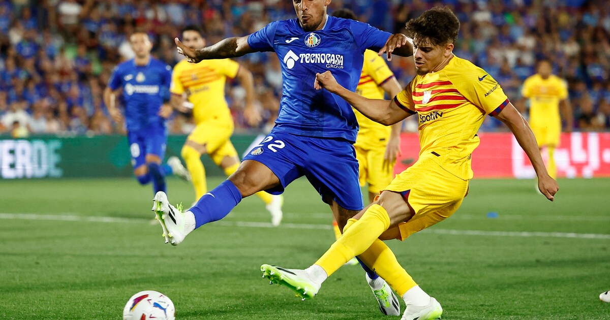 Pierre van Hooijdonk analyseert zoals Damián Suárez voetbalt: geniepig ...