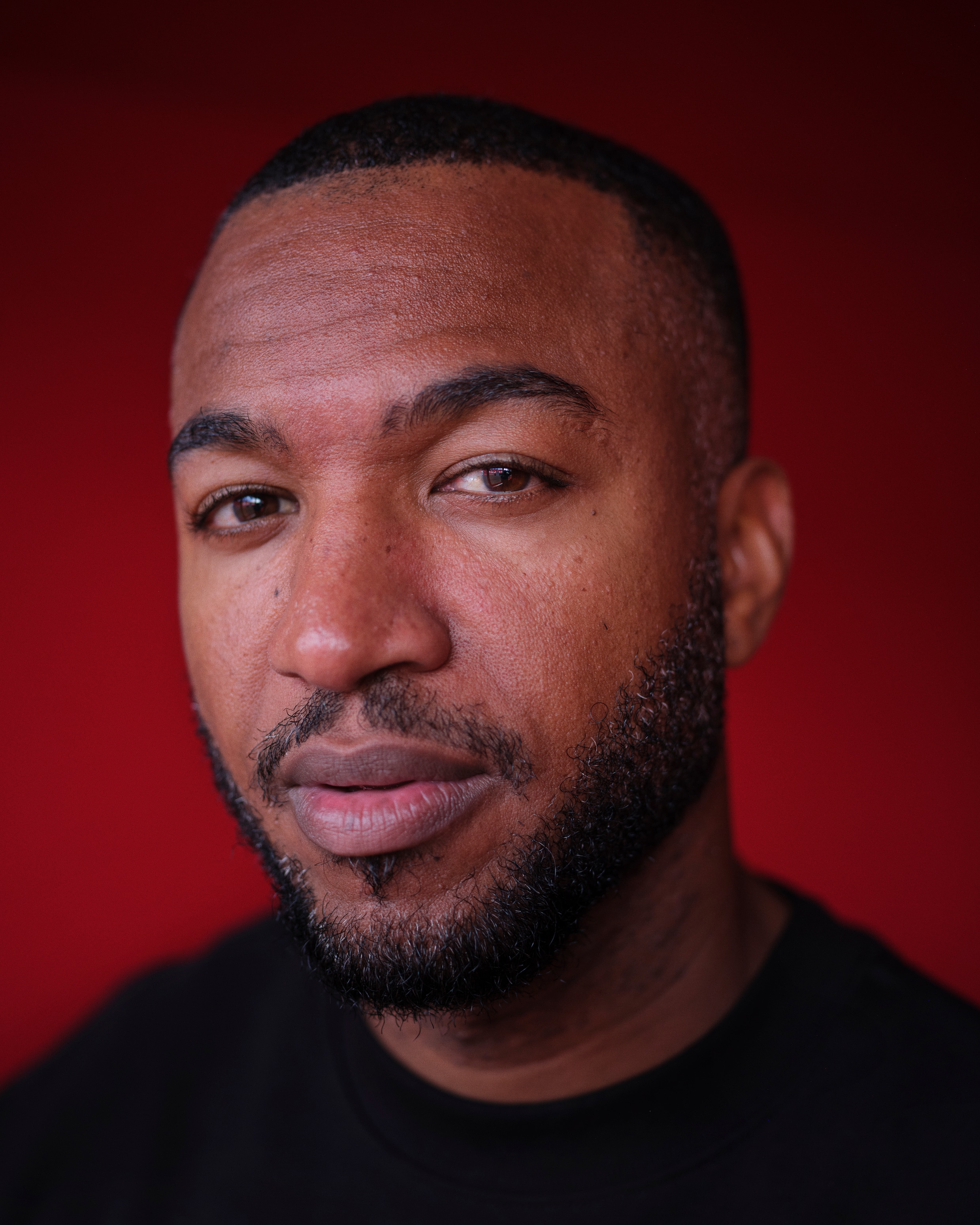 Zanger en platenbaas Jayh Jawson: ‘Ik heb mijn bestaan te danken aan ...