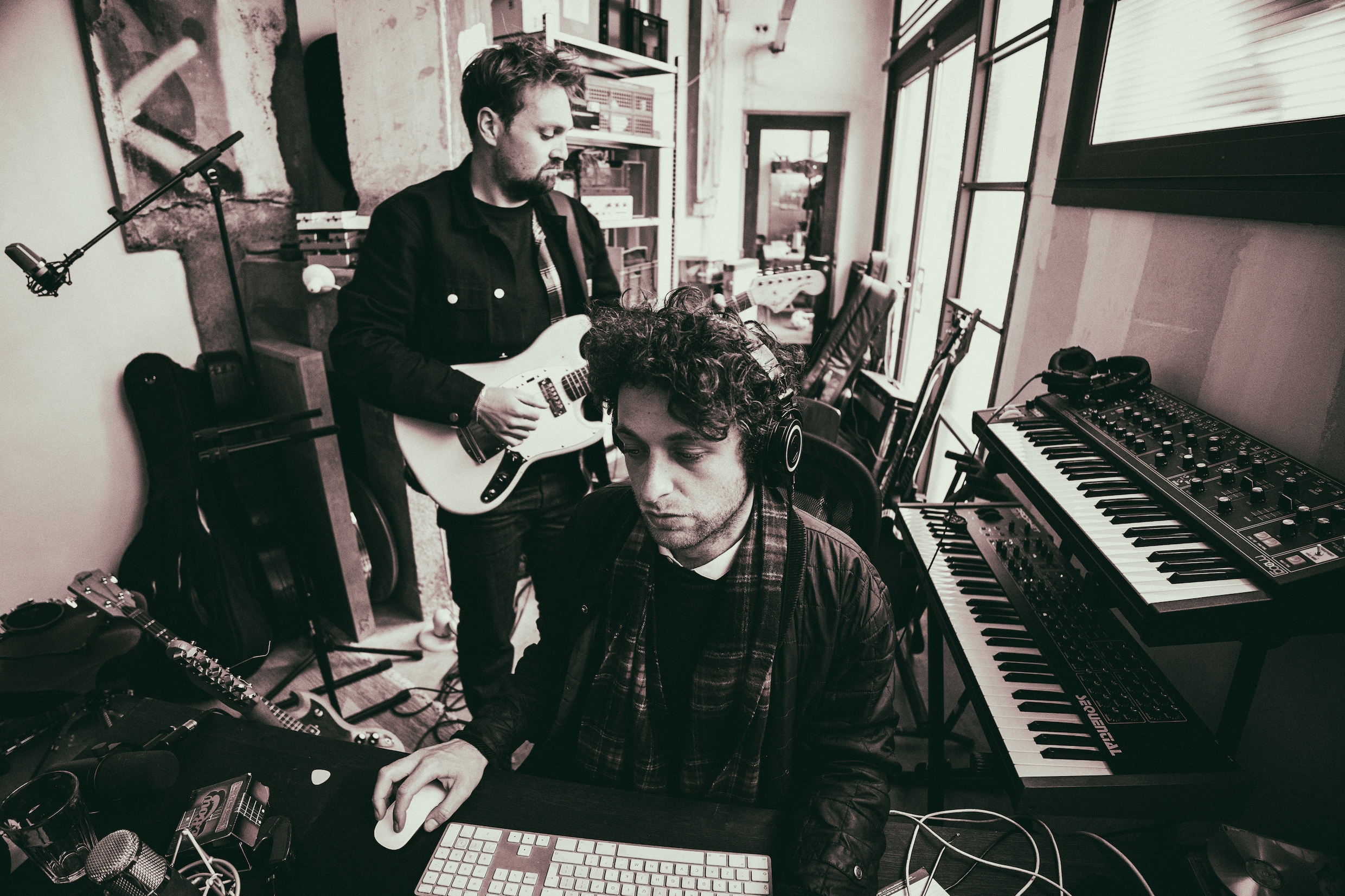 Fitte, productieve Tim Knol experimenteert met succes op nieuwe plaat ...