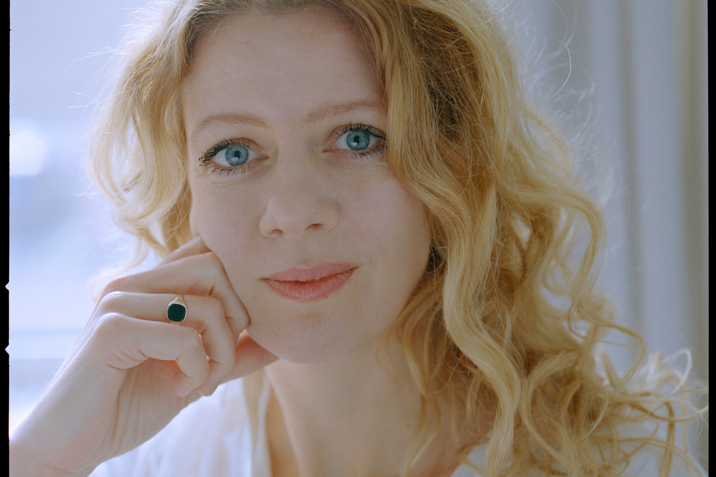 Boek van de maand: De heilige Maria als vrouw van vlees en bloed, in ...